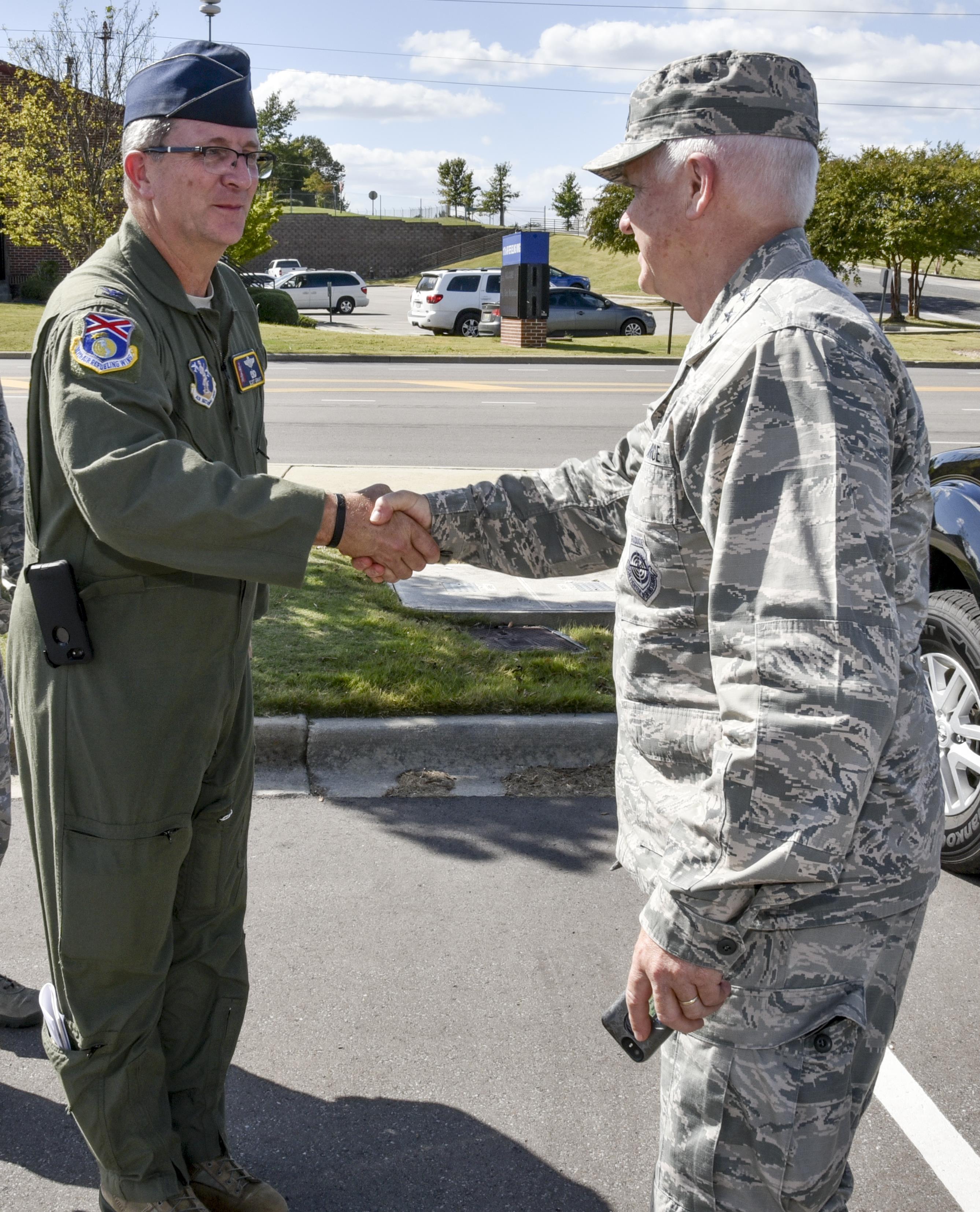 Lt. Gen L. Scott Rice Visits The 117 ARW