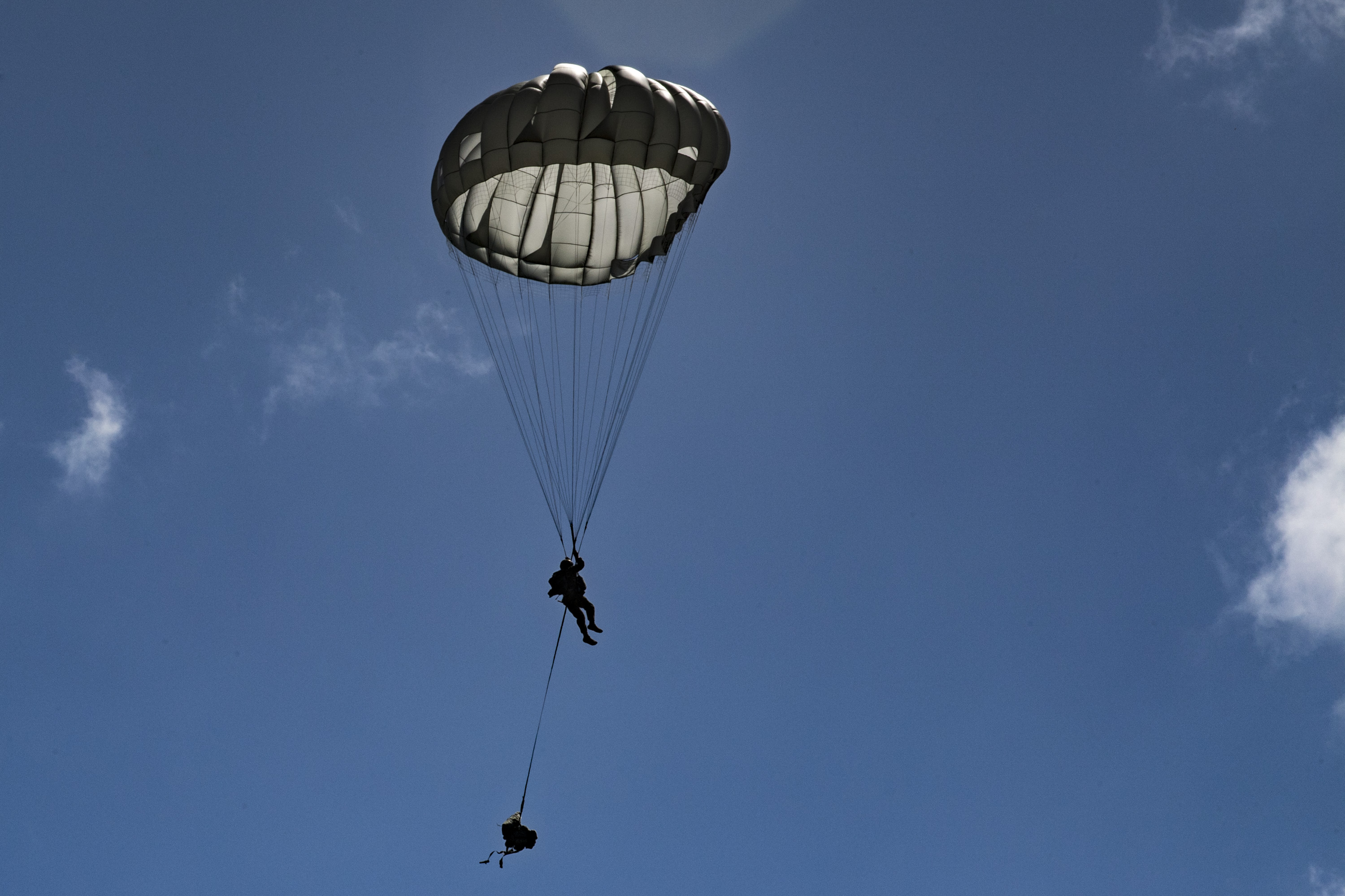 White Star Parachute