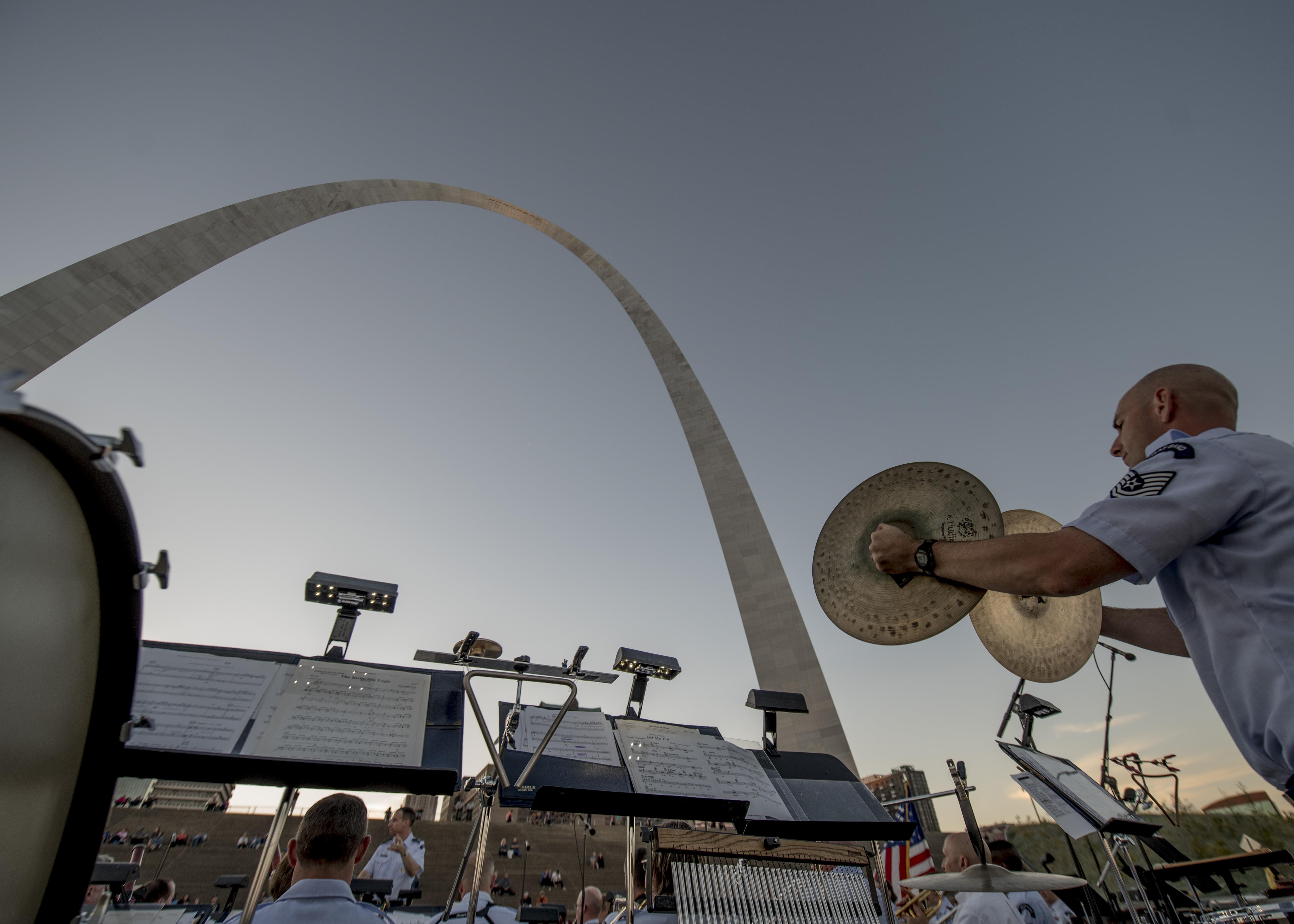 Band of Mid-America performs at St. Louis Arch for Air Force's 70th ...