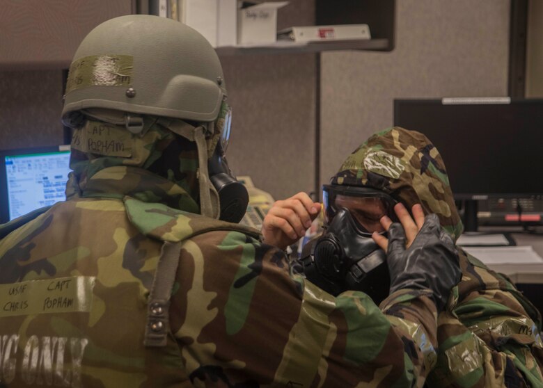 MOPP up, be ready > Kadena Air Base > Article Display