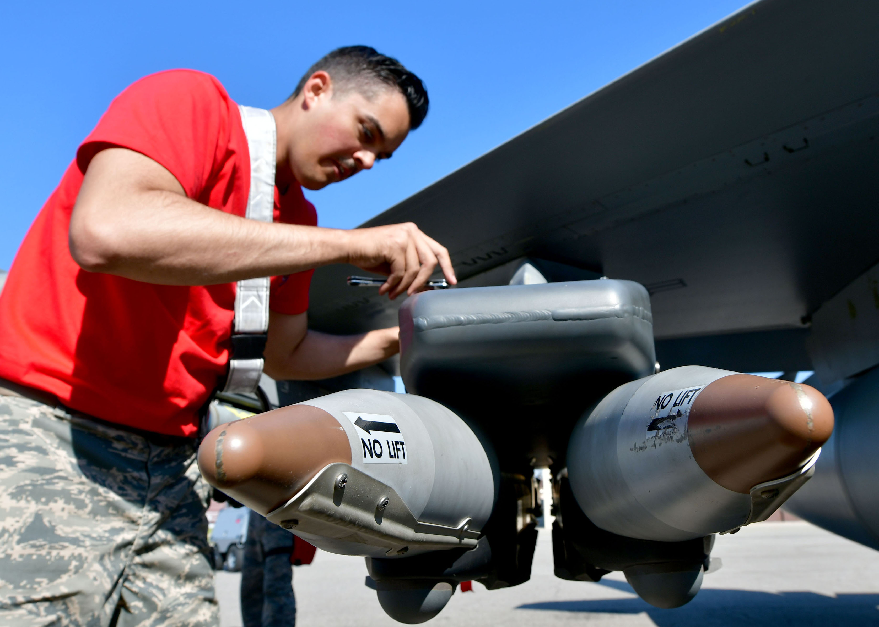 Weapons Loading Competition