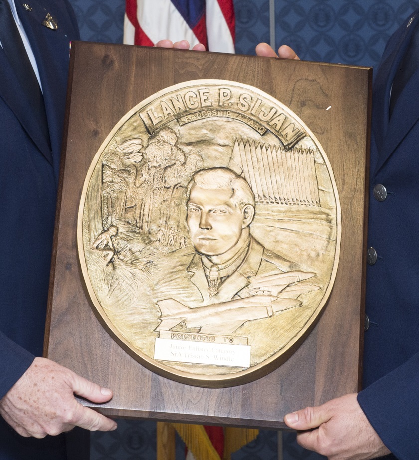 Outstanding ISR Airmen nominated for top leadership award > Joint Base ...