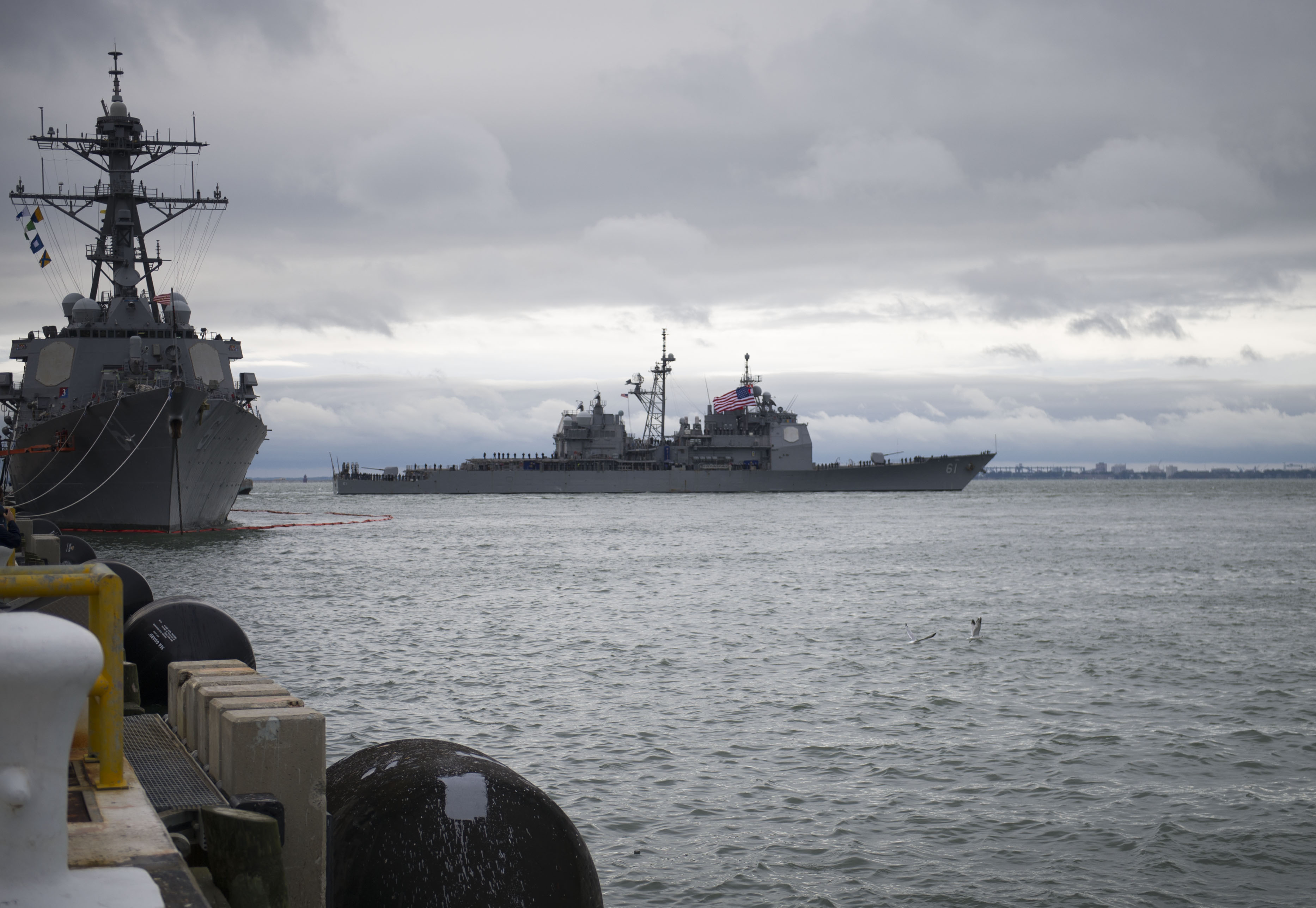 USS Monterey Deploys as Surge Force > United States Navy > display ...
