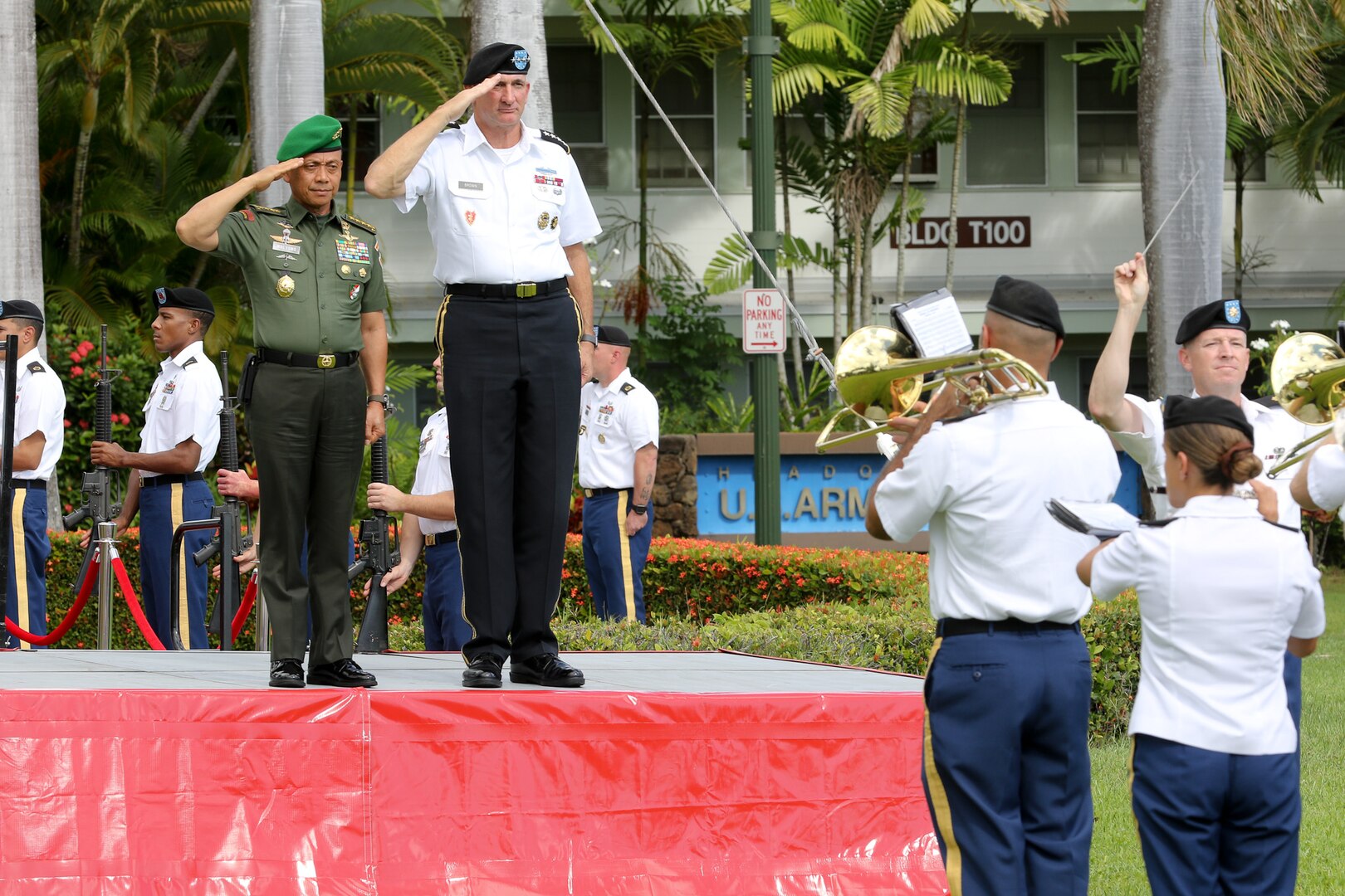 U.S. Army Pacific Soldiers Honored Visiting Indonesian Chief of Army ...