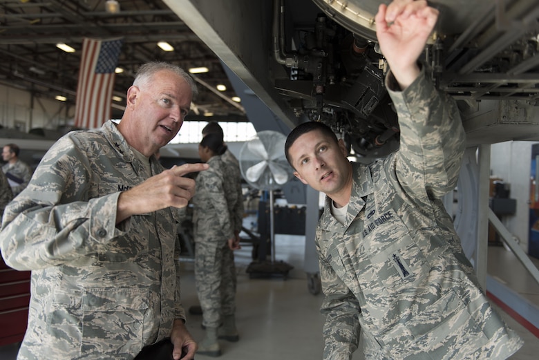 Sheppard hosts Maj. Gen. John McCoy > Sheppard Air Force Base > Article ...