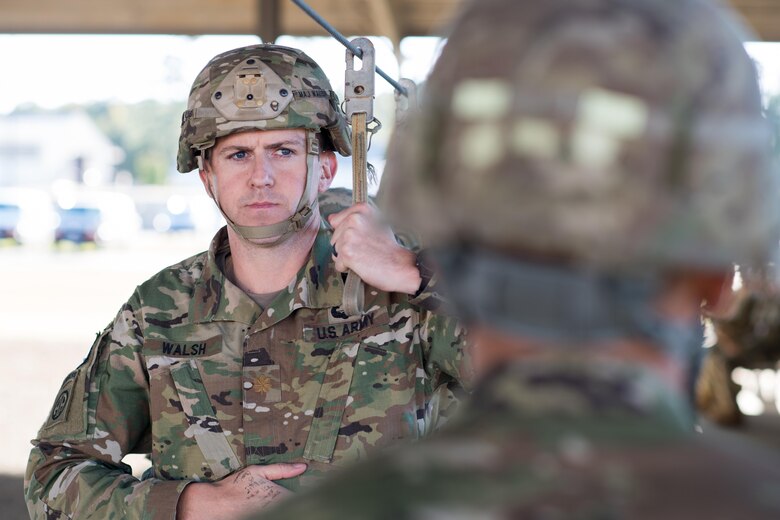 43d AMOG supports joint airdrop training on Green Ramp > Pope Field ...