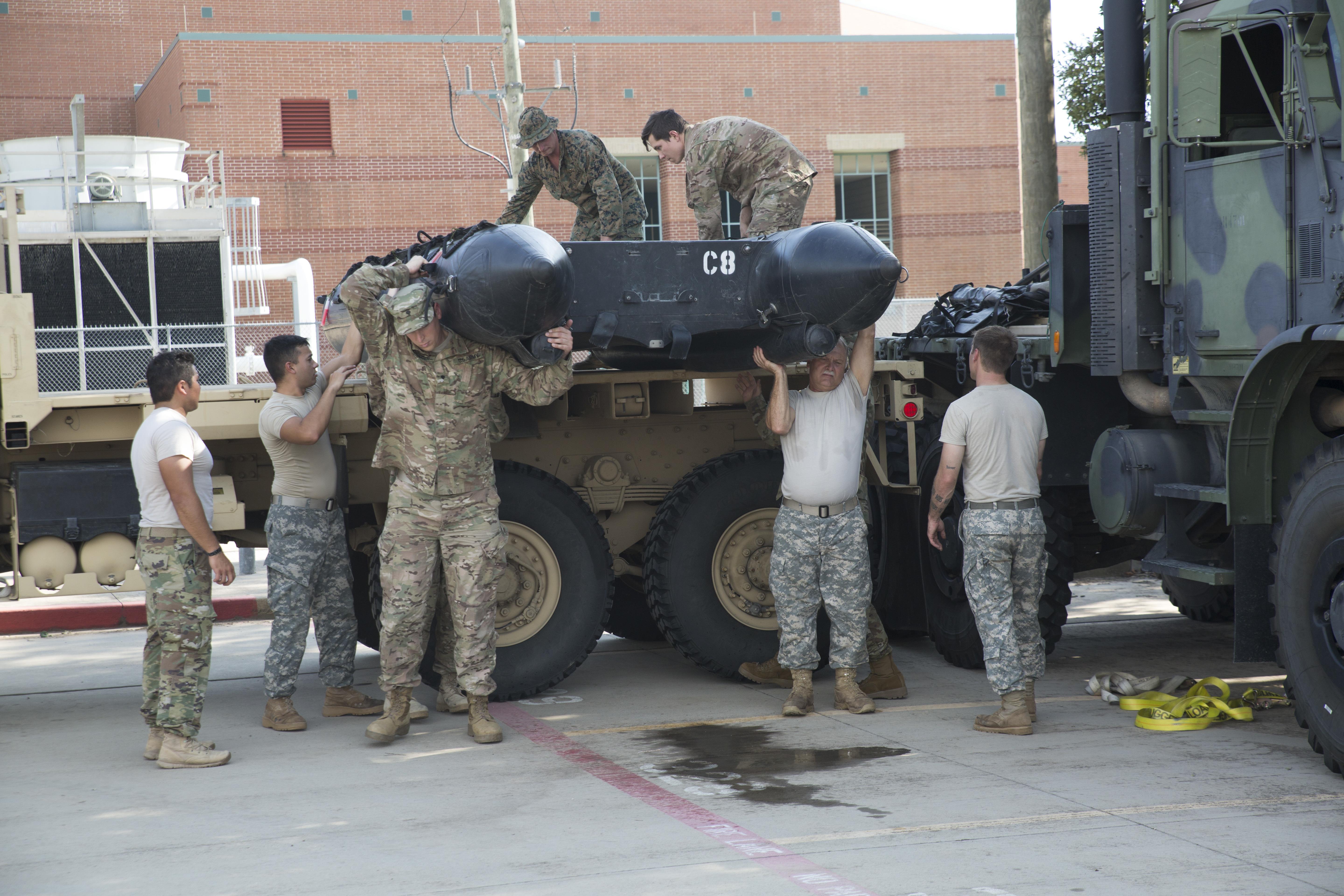 4th Reconnaissance Marines support rescue efforts in wake of Hurricane ...
