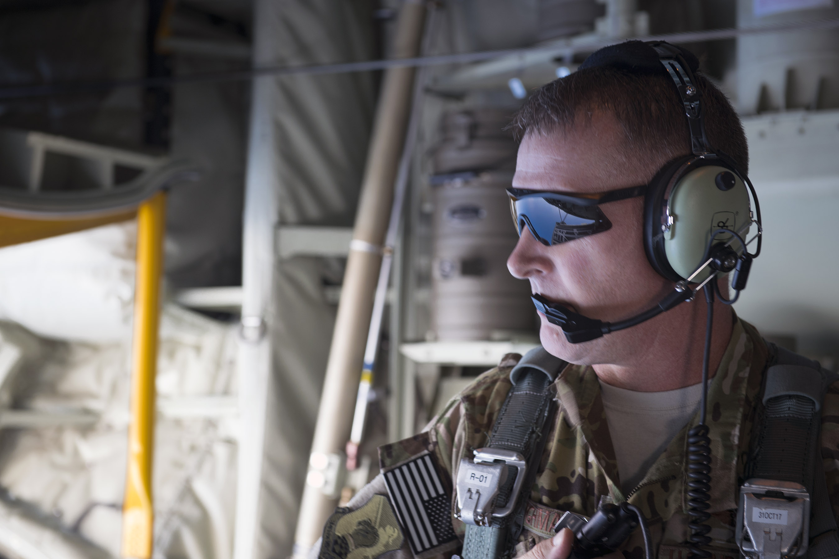 Loadmaster services C-130’s for three decades > Air Combat Command ...