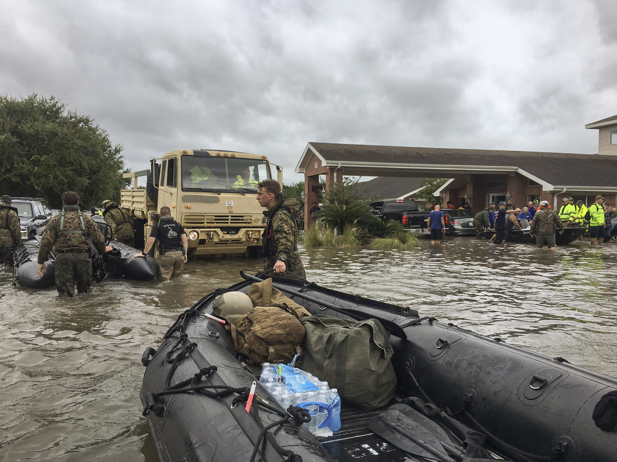 4th Reconnaissance Marines support rescue efforts in wake of Hurricane ...