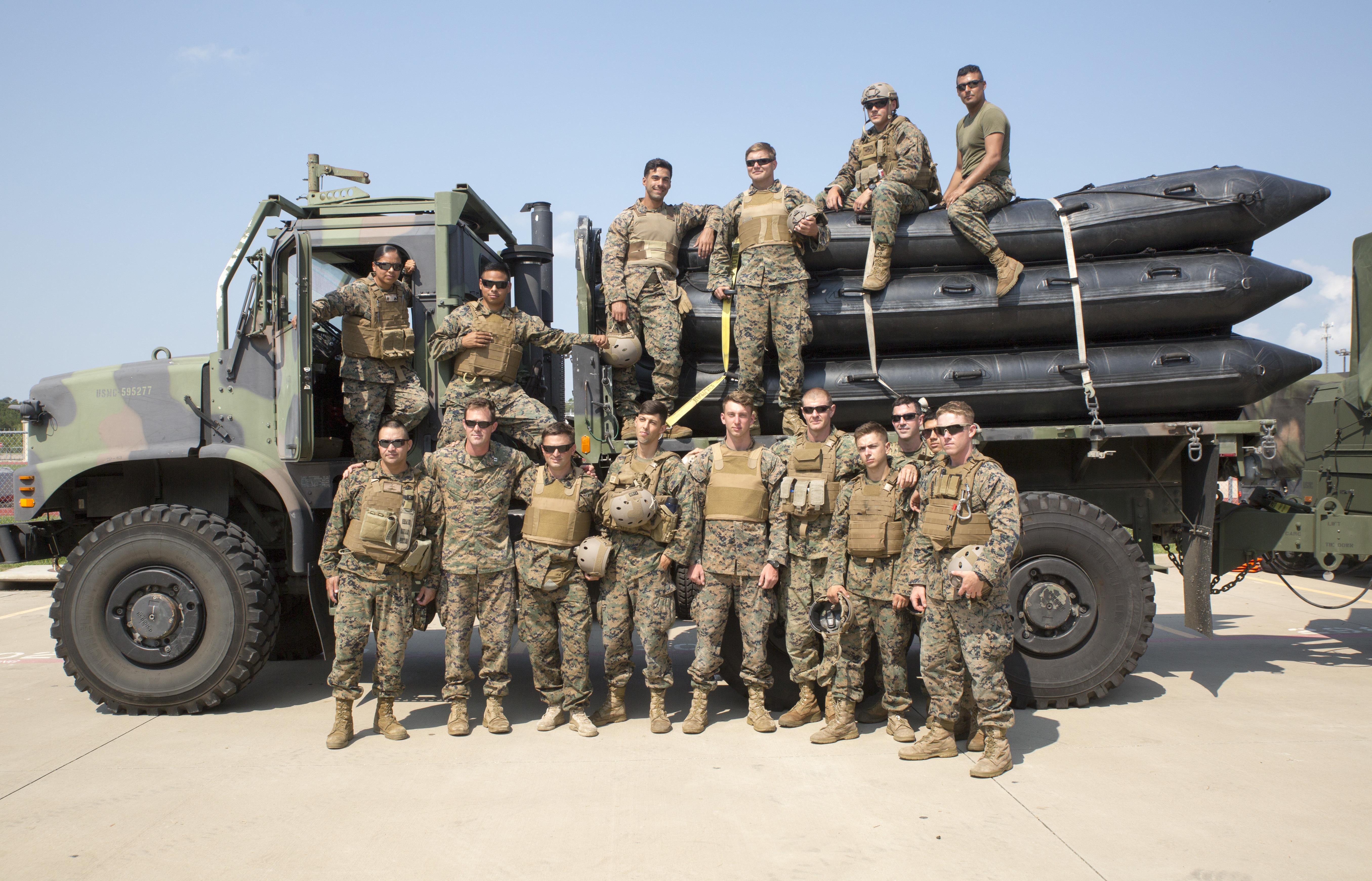 4th Reconnaissance Marines support rescue efforts in wake of Hurricane ...