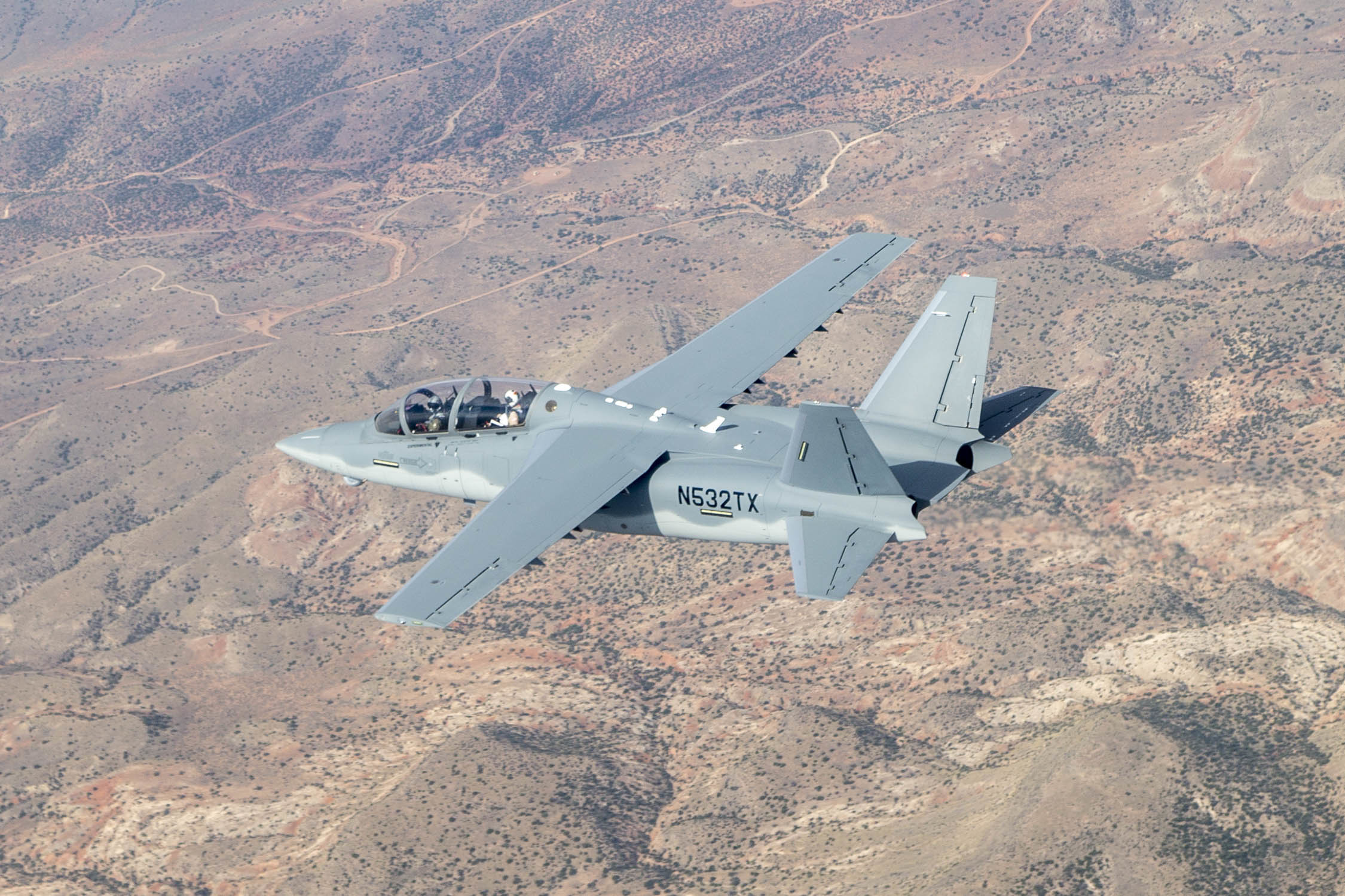 Edwards testers get feel for new experimental light attack aircraft ...