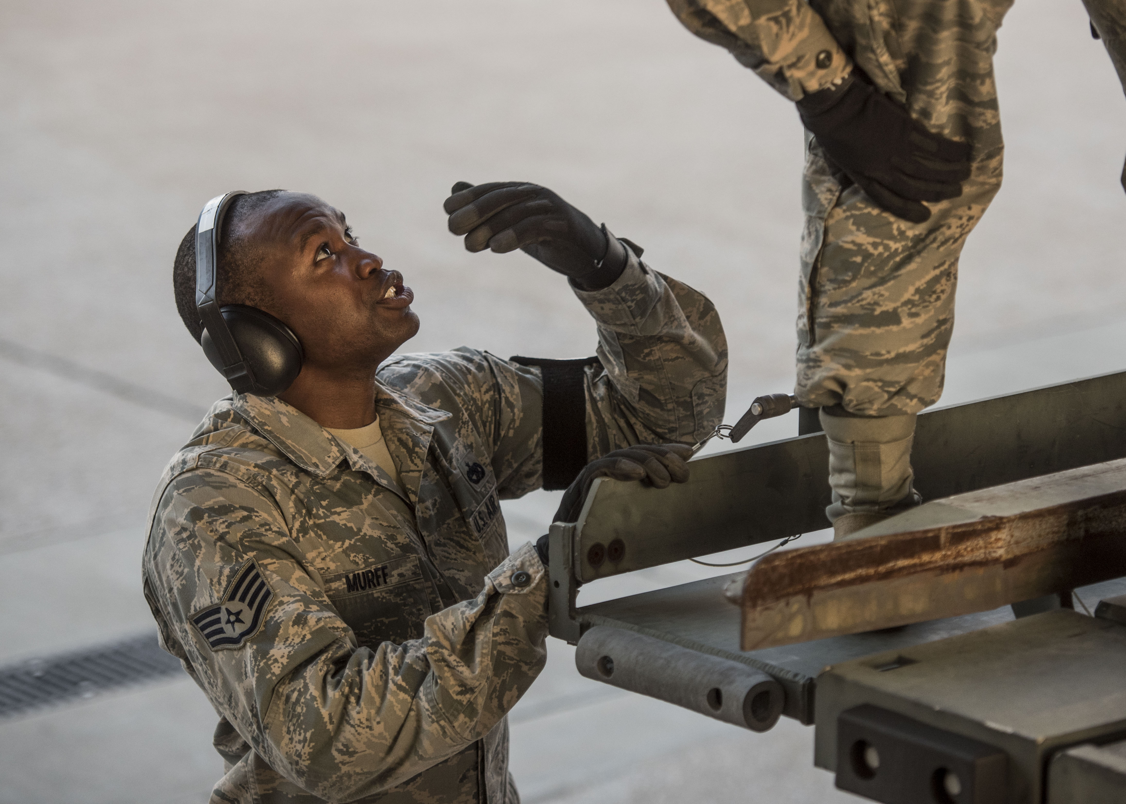 375th Aeromedical Evacuation Squadron joins the response to hurricane ...