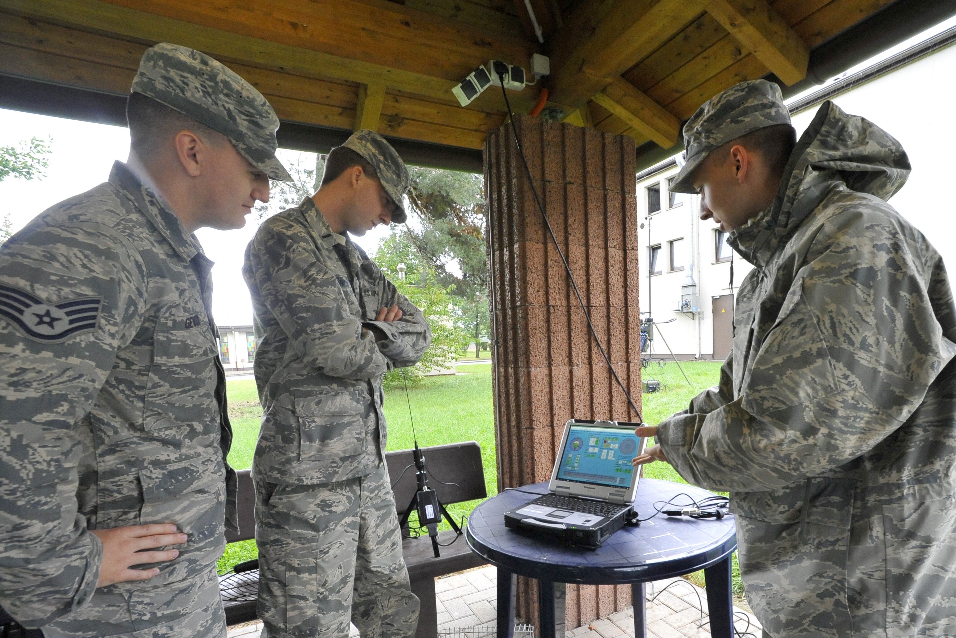 Warfighter Weather Conference: Weathermen predict efficiency > 557th ...