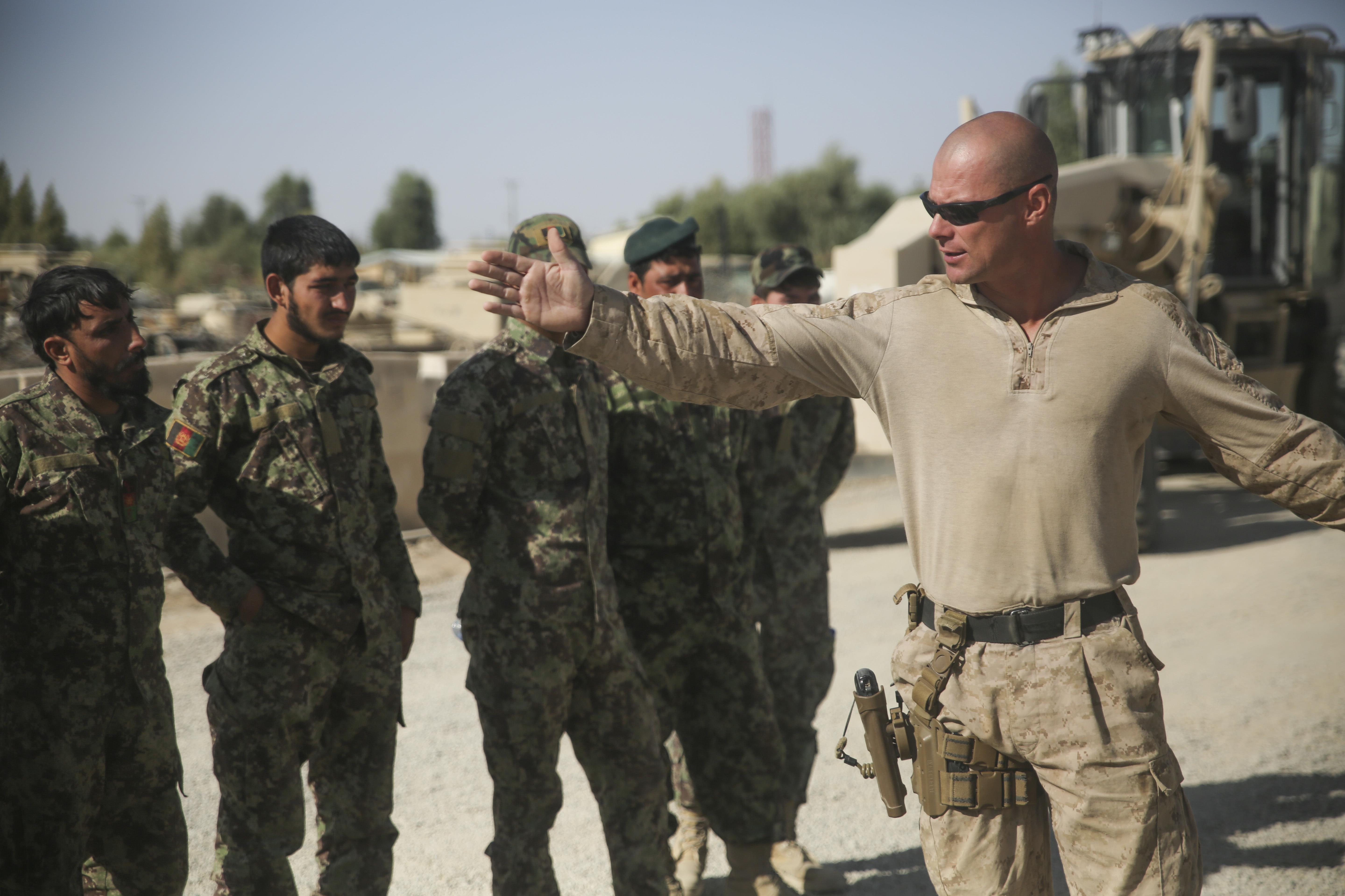 Afghan soldiers build heavy equipment operating skills