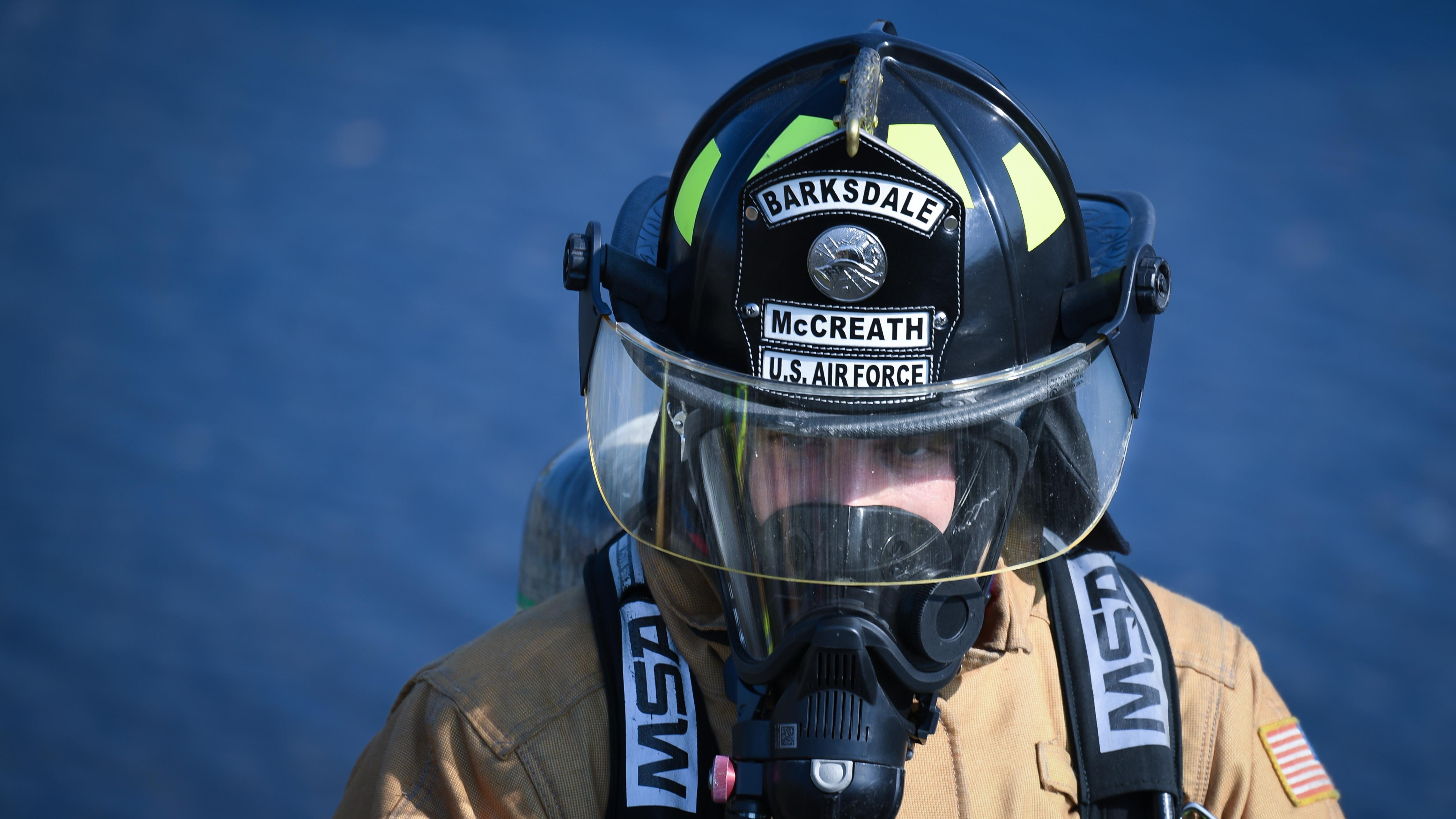 Firefighters put out the heat