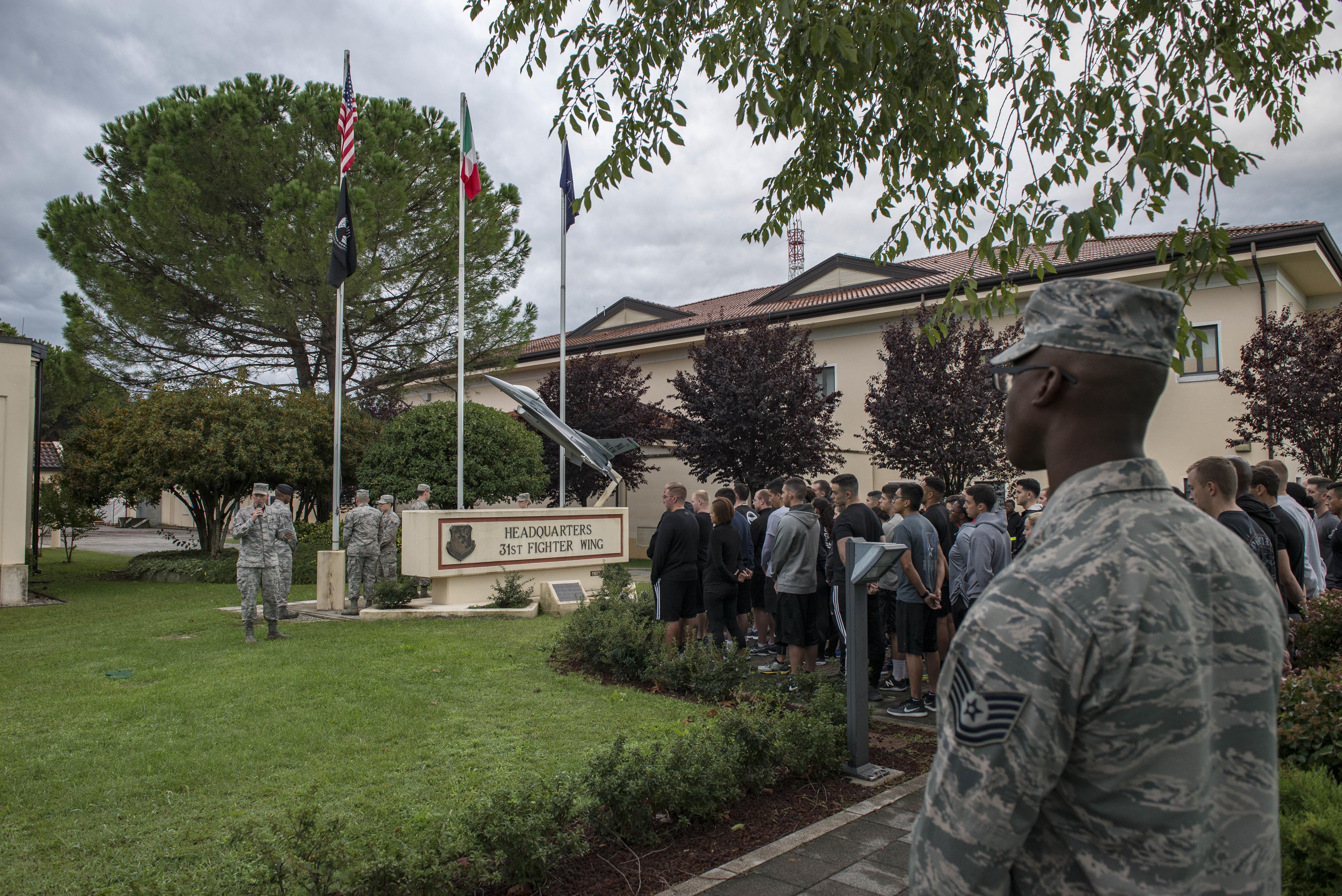 Team Aviano rallies to remember the fallen > Aviano Air Base > Display