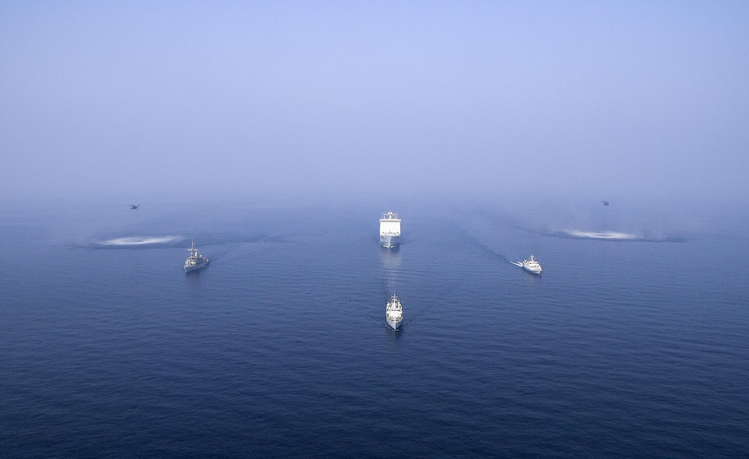 Task Force 52 Hosts UK/US Mine Countermeasures Exercise > United States ...