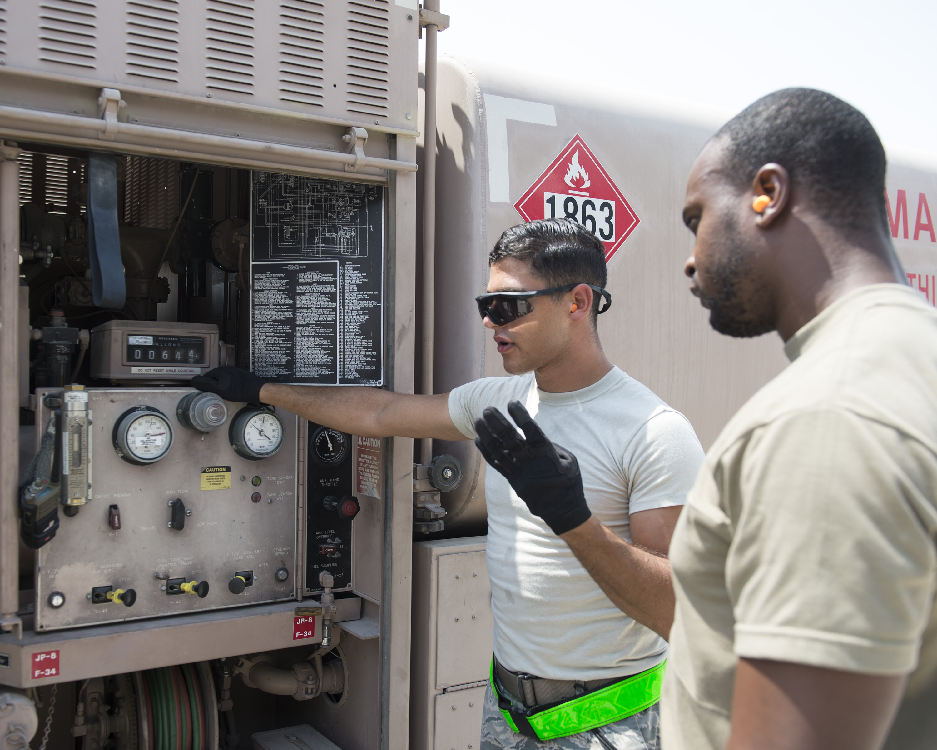 POL partners with Army fuels specialists in aircraft refueling ...