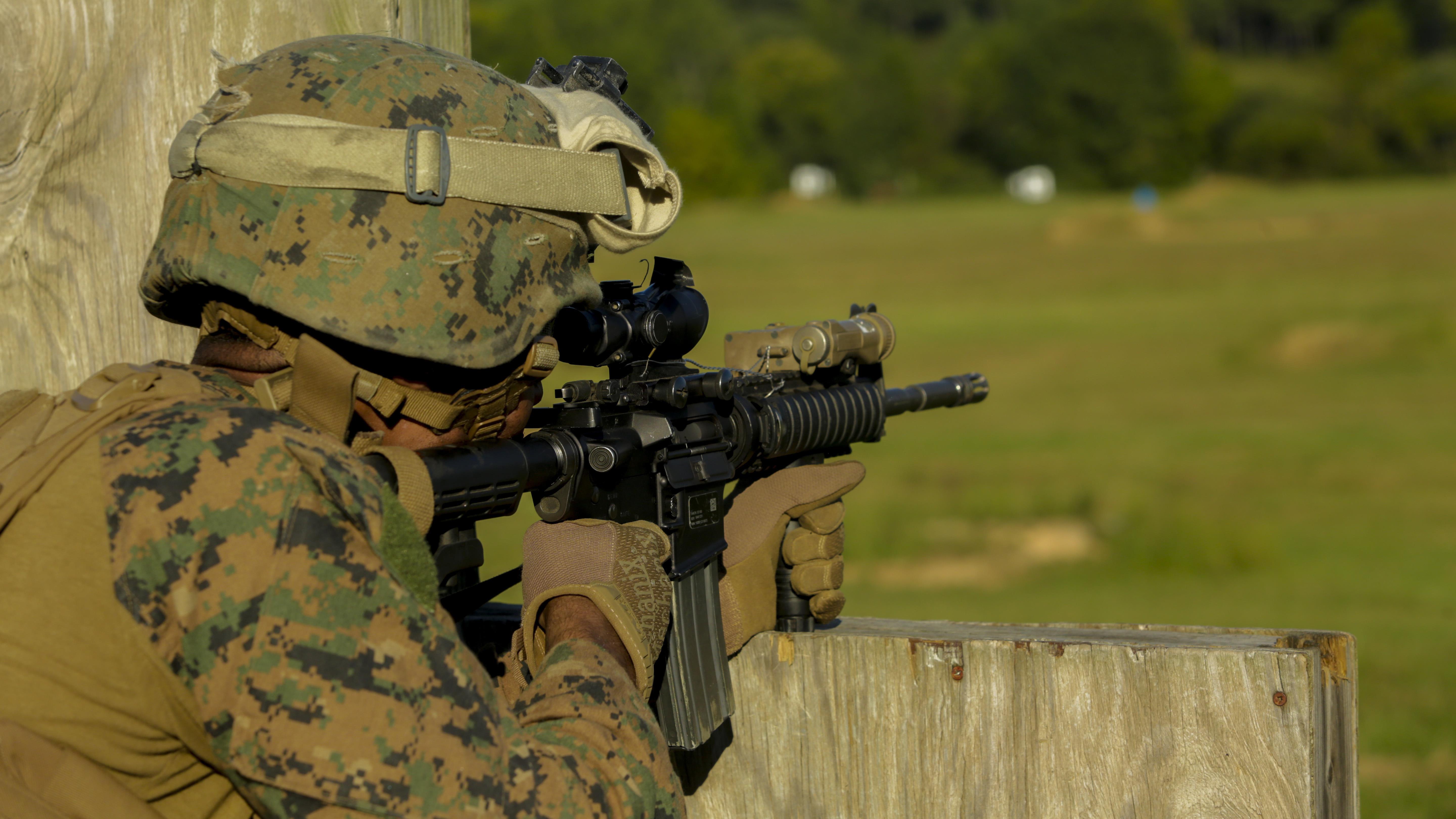 2nd LAR conducts armored reconnaissance and security operations at Fort ...