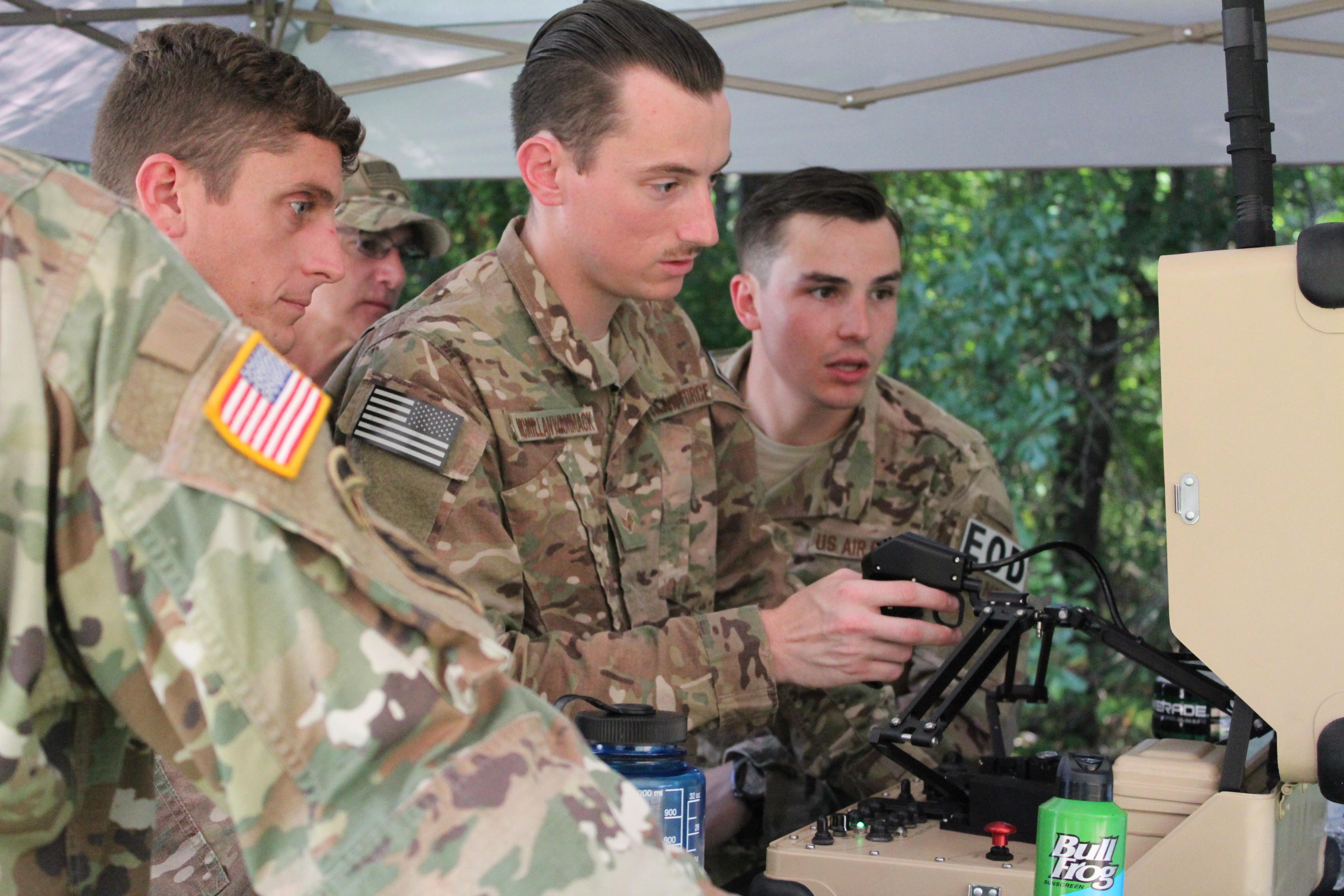 2017 Robot Rodeo wrangles advanced EOD technology > Air Force Civil ...