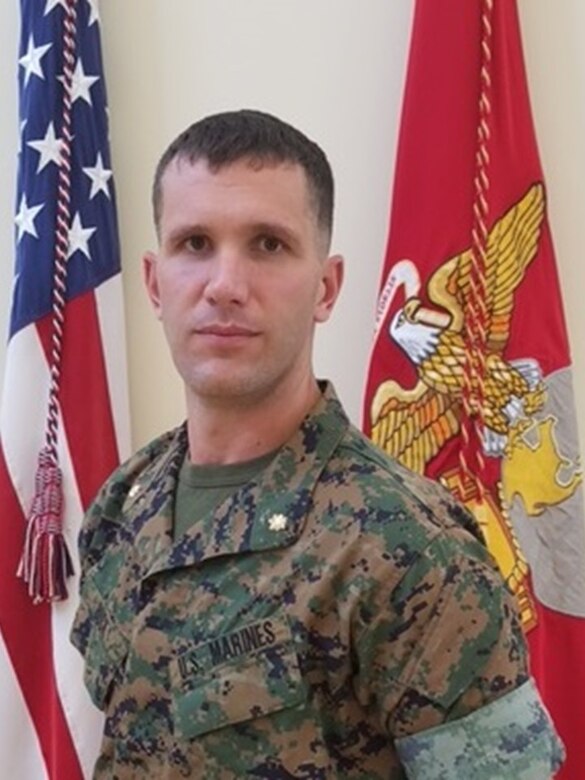 Commanding Officer > Marine Corps Forces Reserve > Biography