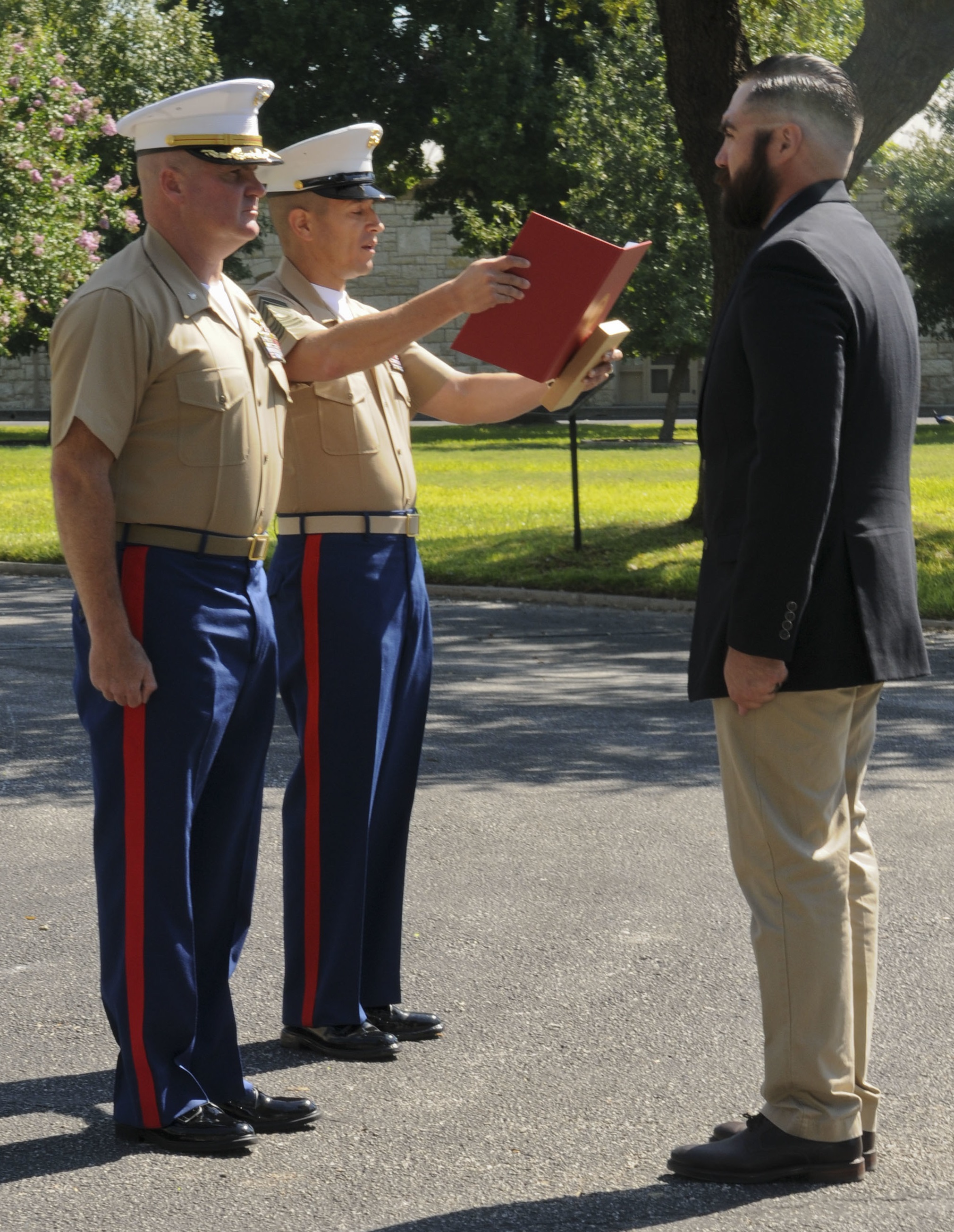 Navy And Marine Corps Medal