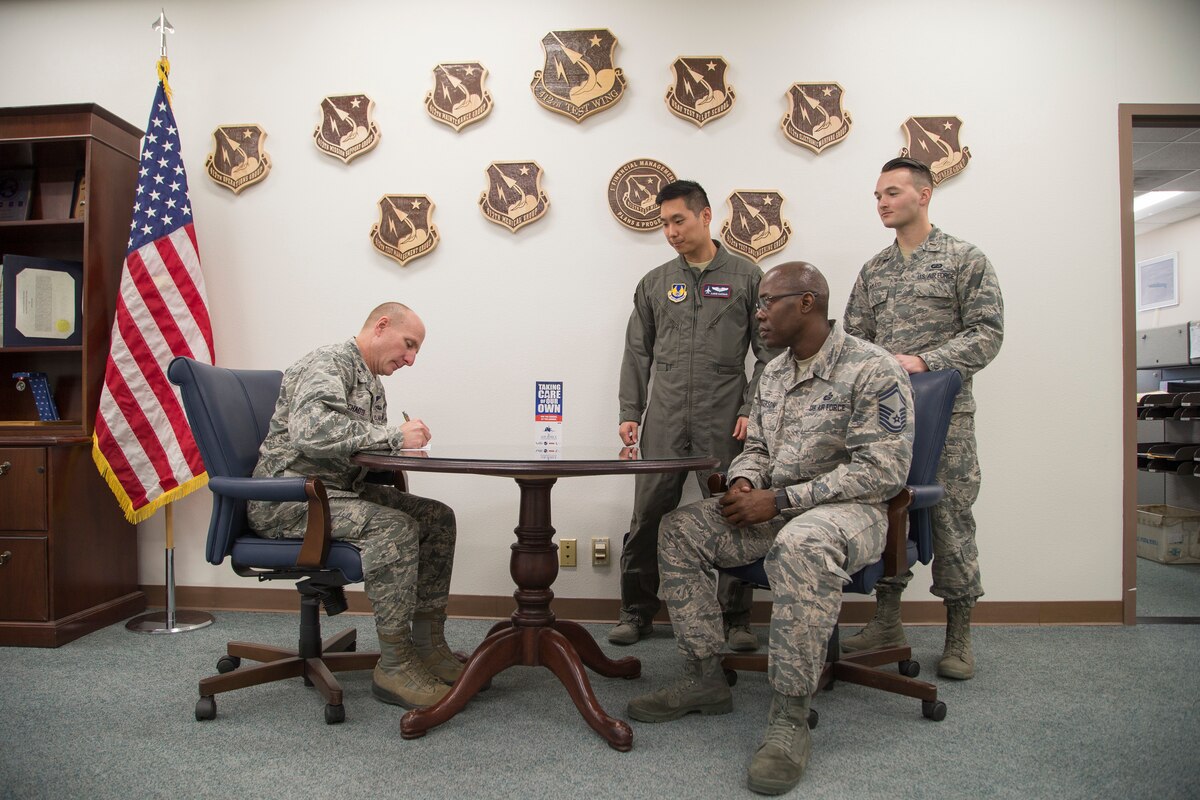 AFAF campaign in full swing > Edwards Air Force Base > Article View