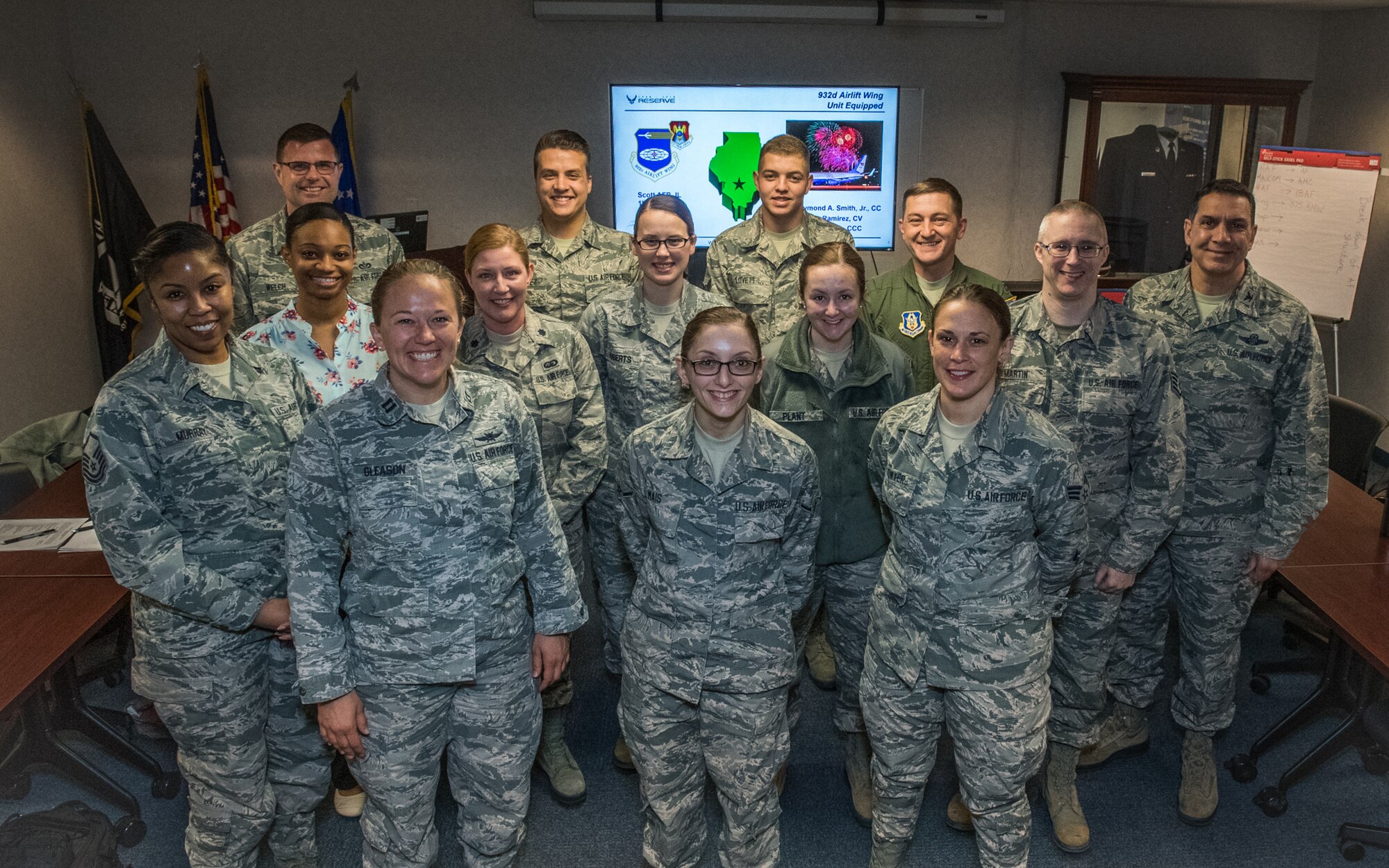 Welcome newcomers to the 932nd Airlift Wing > 932nd Airlift Wing ...