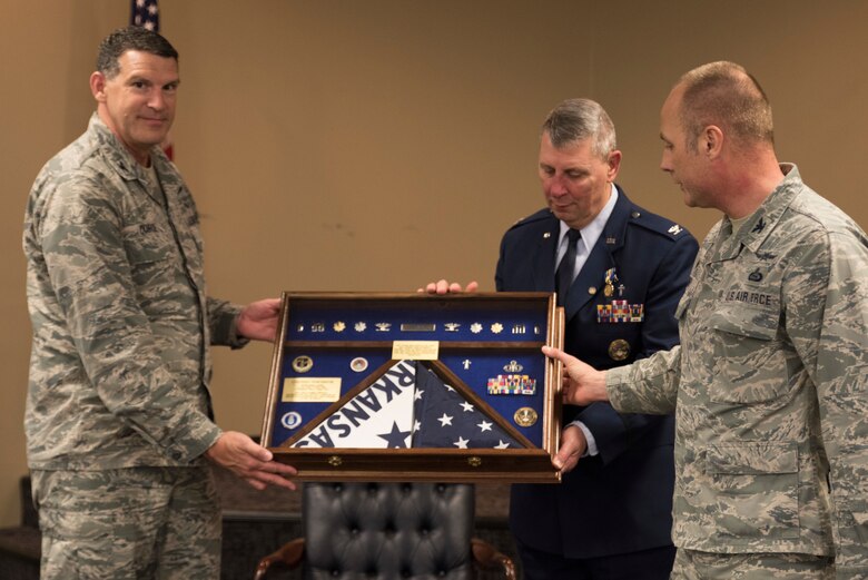 Col. Smith Retires from the Arkansas Air National Guard > 188th Wing ...