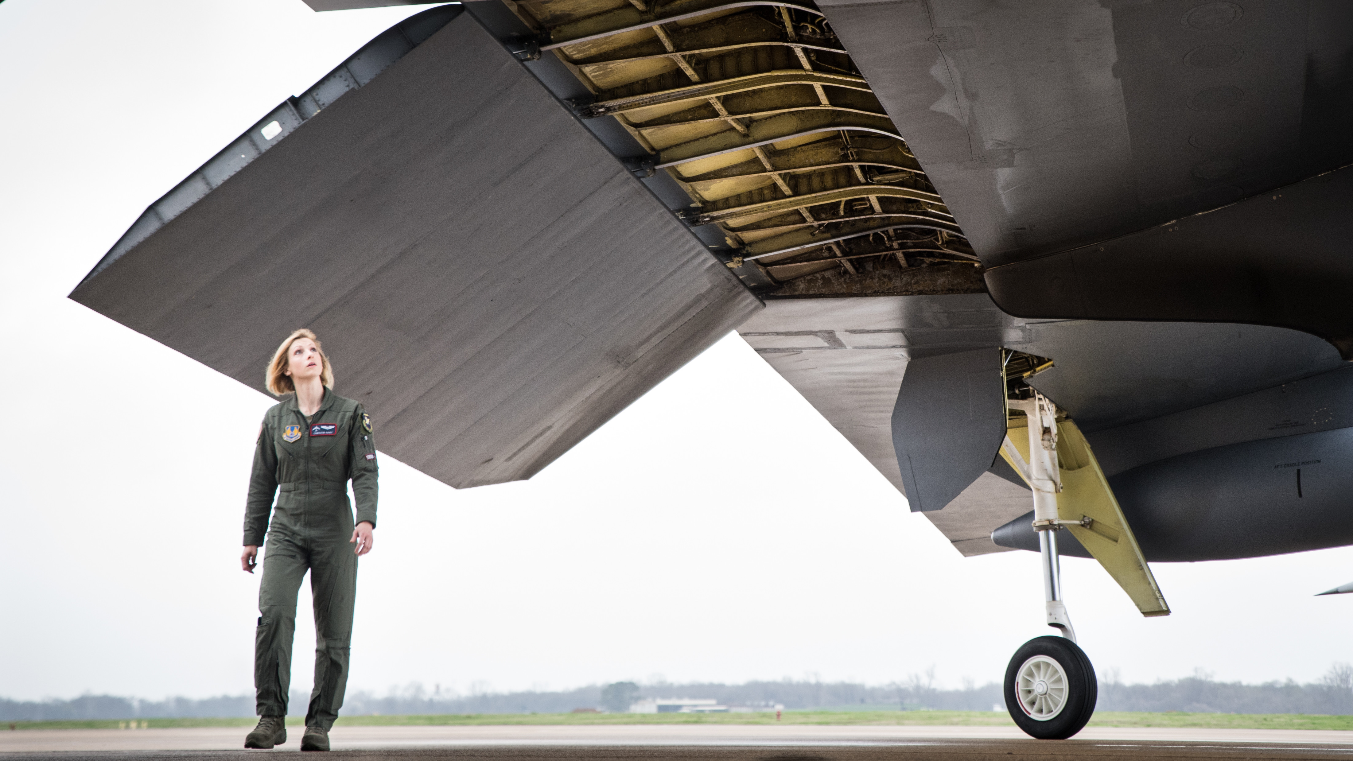 Developmental and Operational Test Integrate on B-52 flight; Bringing ...