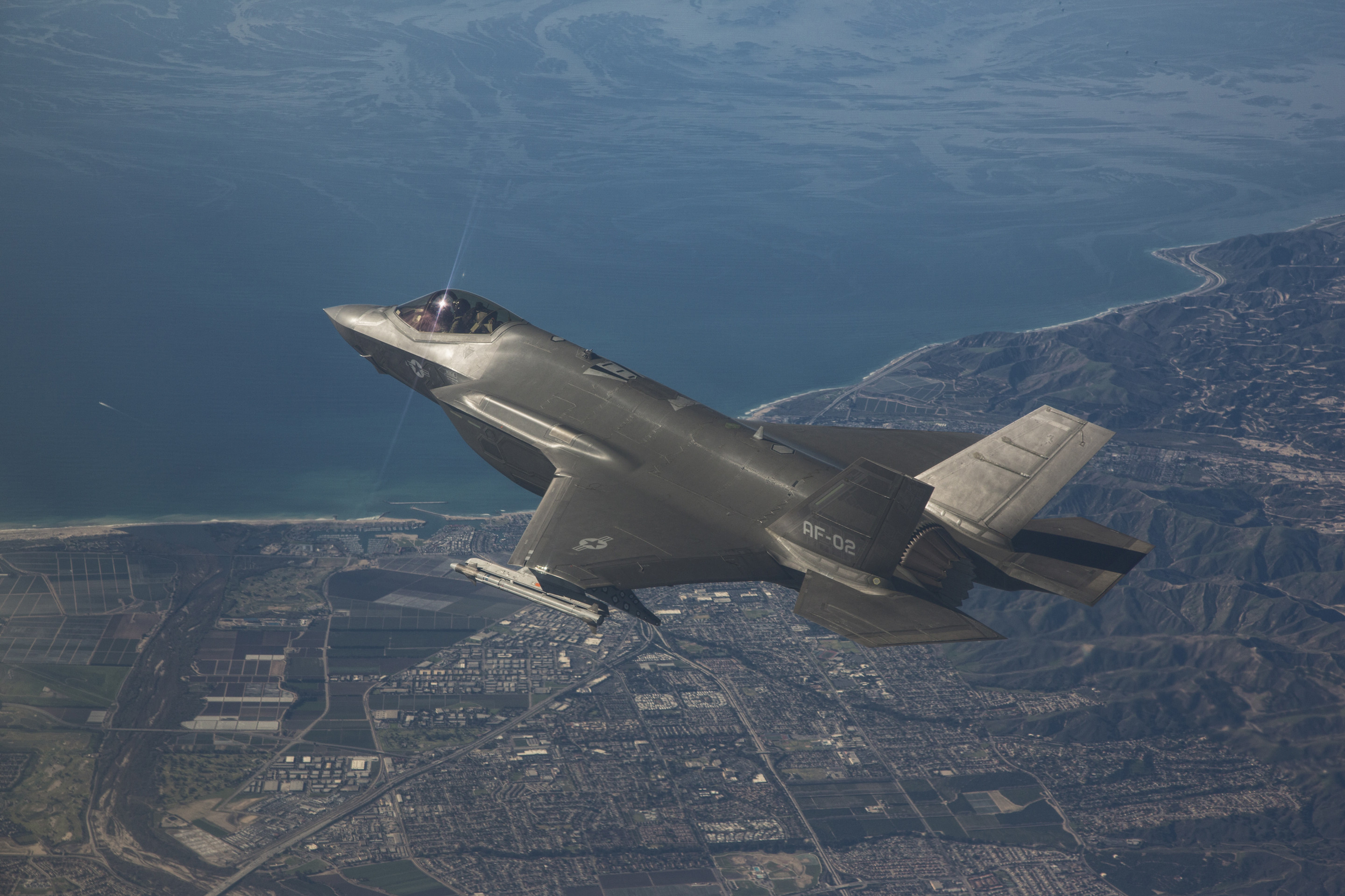 F-35 completes most comprehensive flight test program in aviation ...
