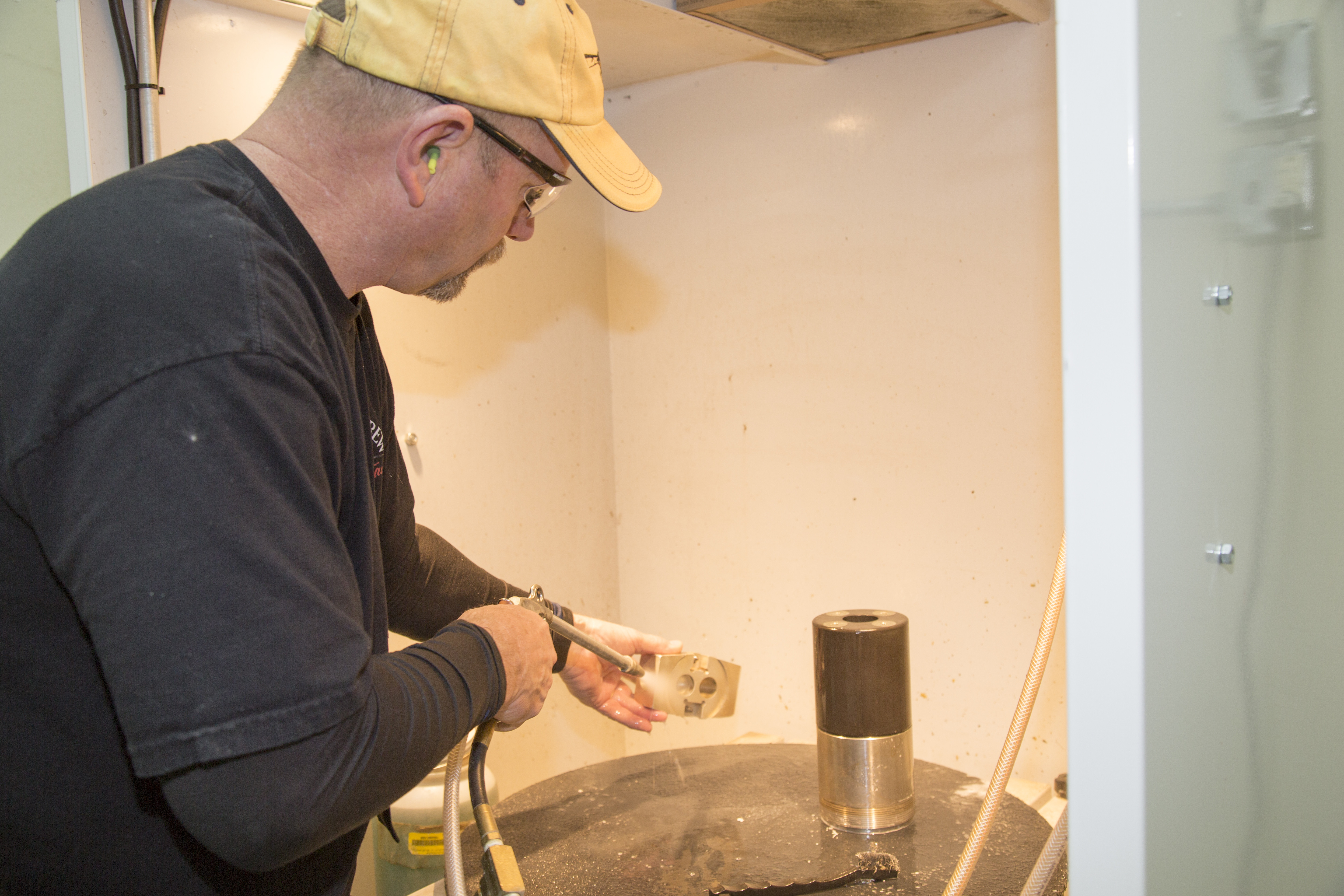 Production Plant Barstow’s Optics Lab > Marine Corps Logistics Base ...