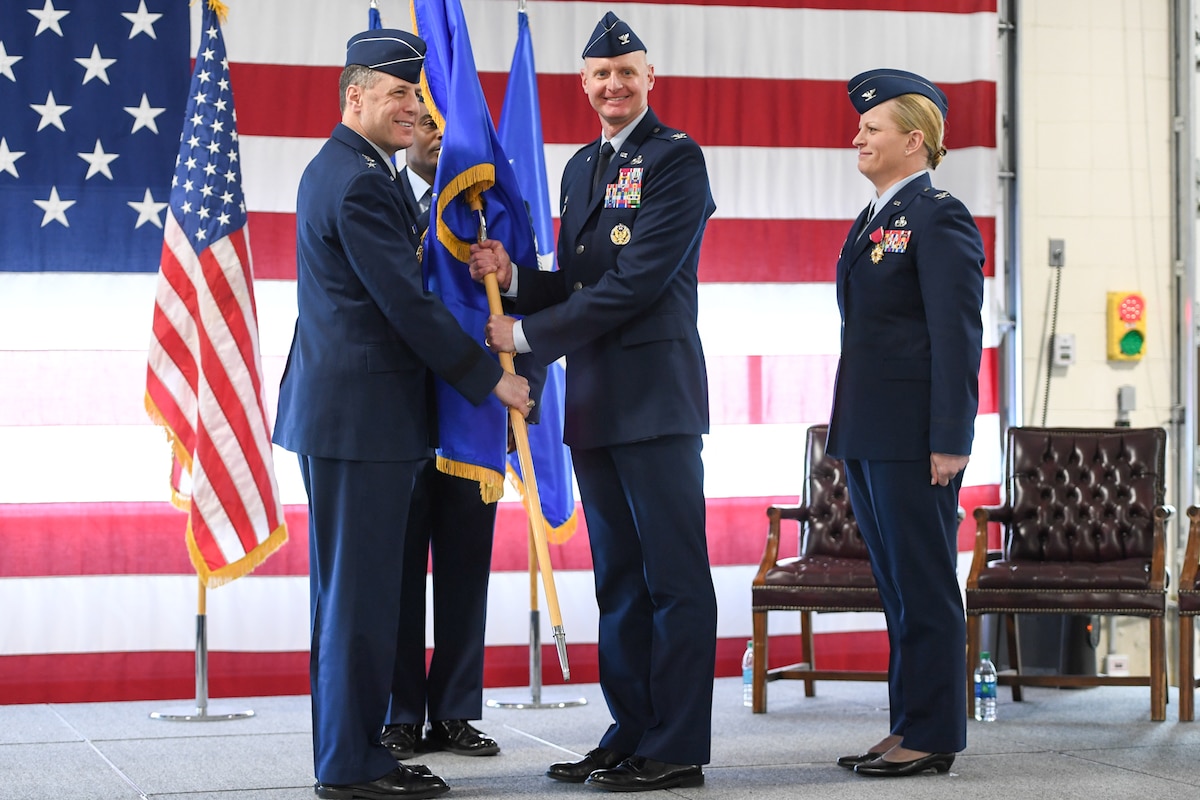 Hill welcomes new installation commander > Hill Air Force Base > News