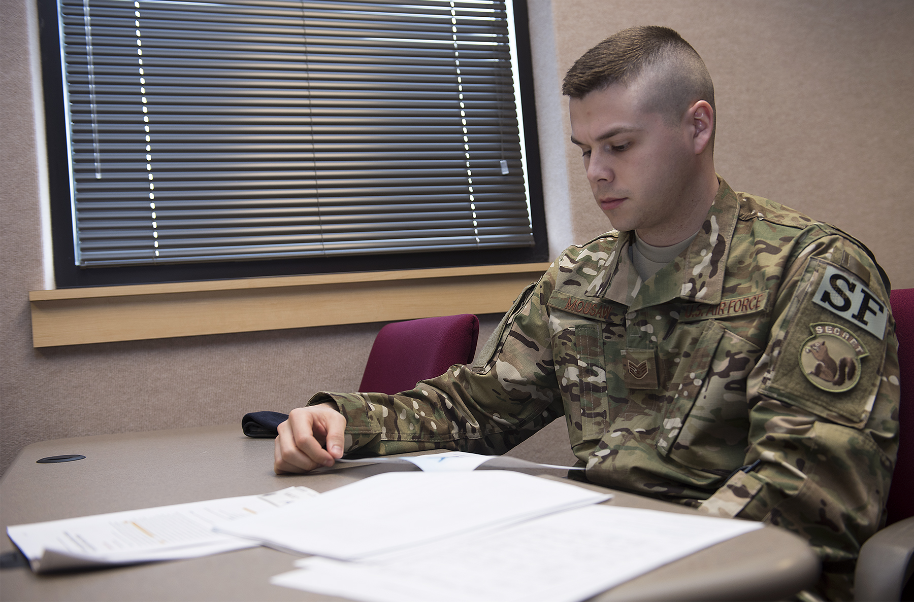 From stripes to bars: Whiteman’s enlisted commissioning fair > Whiteman ...