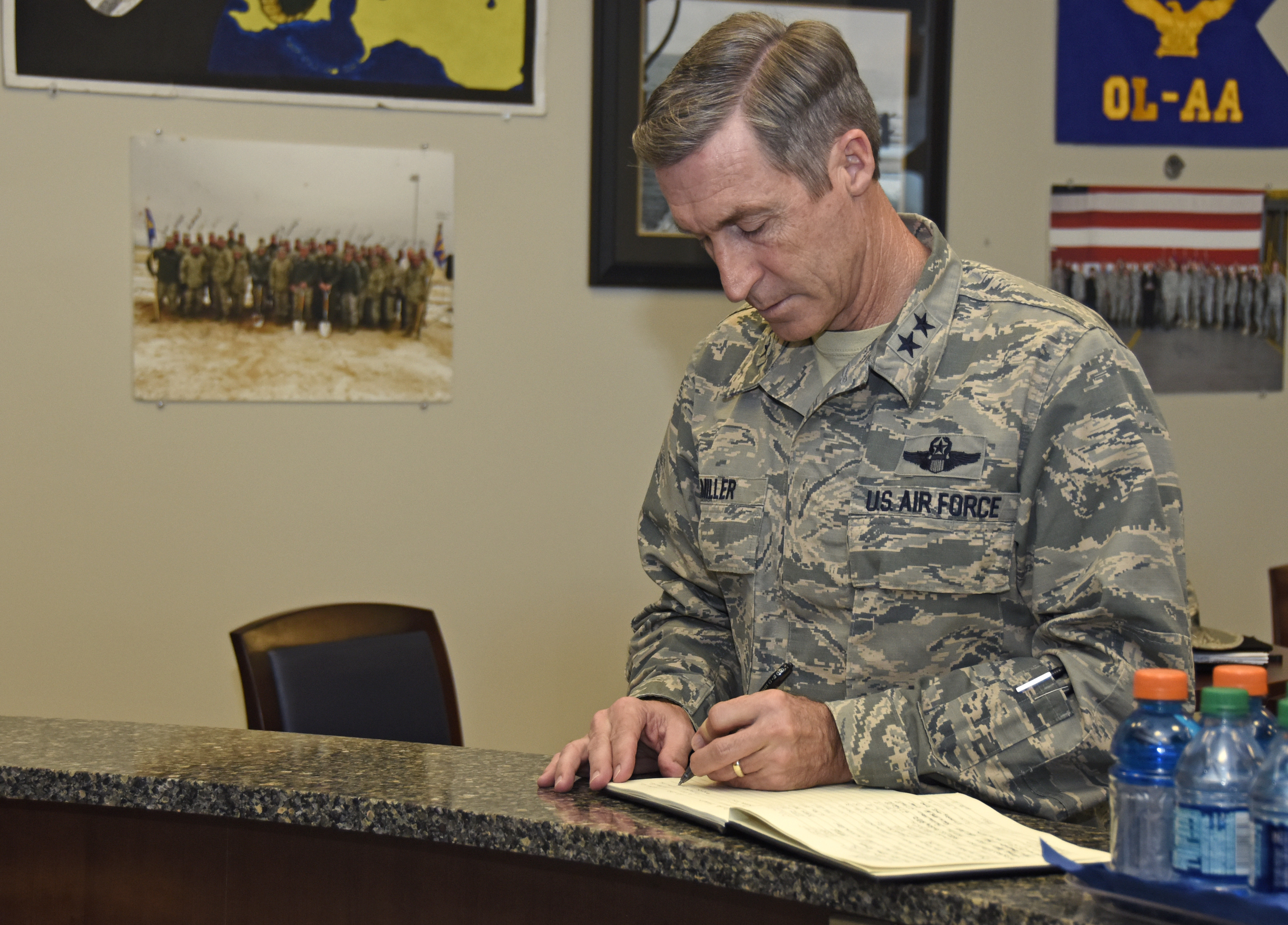 10th AF commander visits only Reserve space wing > 10th Air Force ...