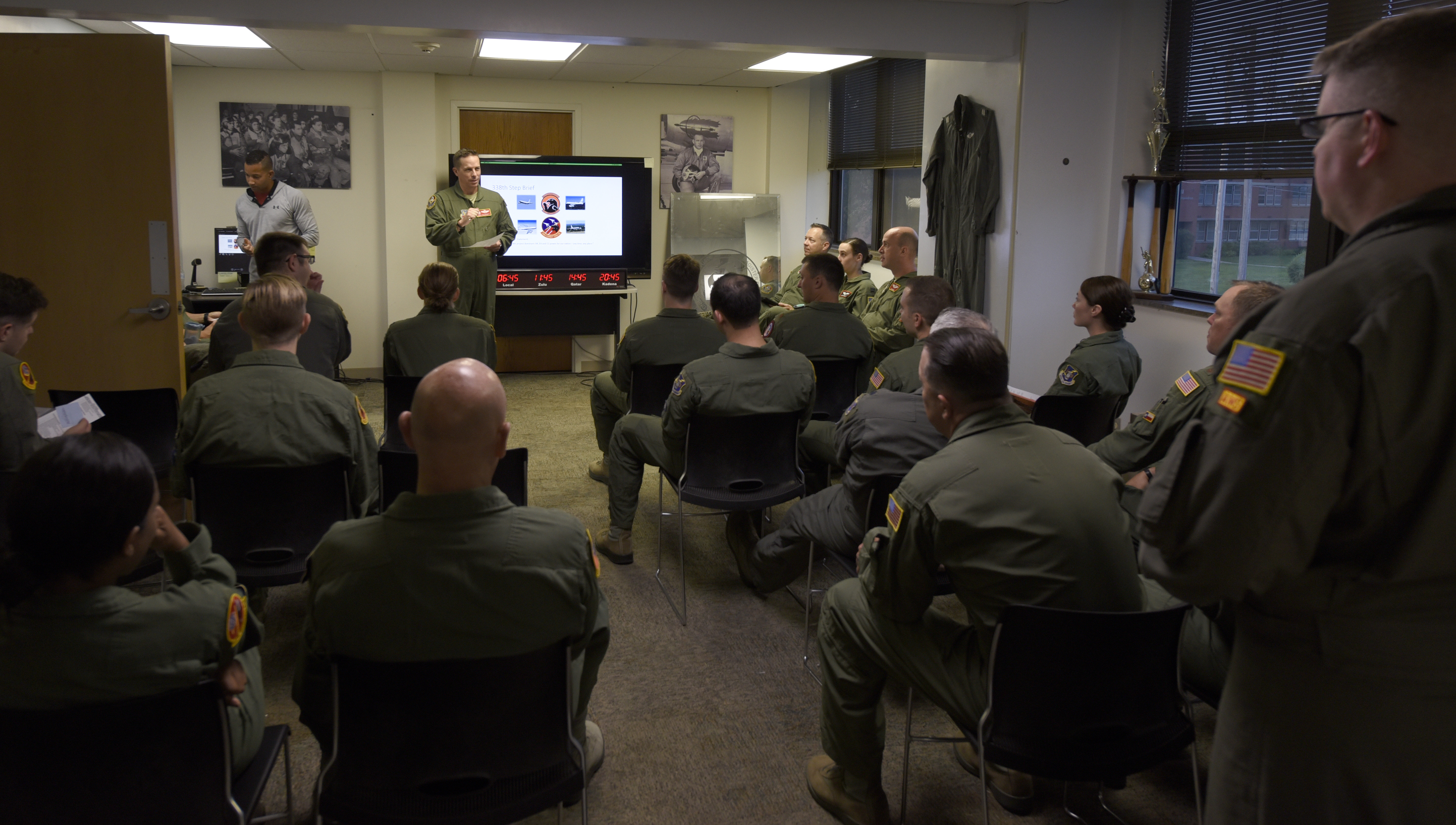Weekend-duty: Total Force Integration more than a buzz phrase at Offutt ...