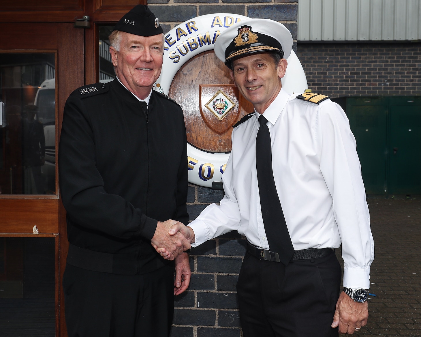 Commander, Naval Forces Europe Visits U.K. Submarine Base > United ...
