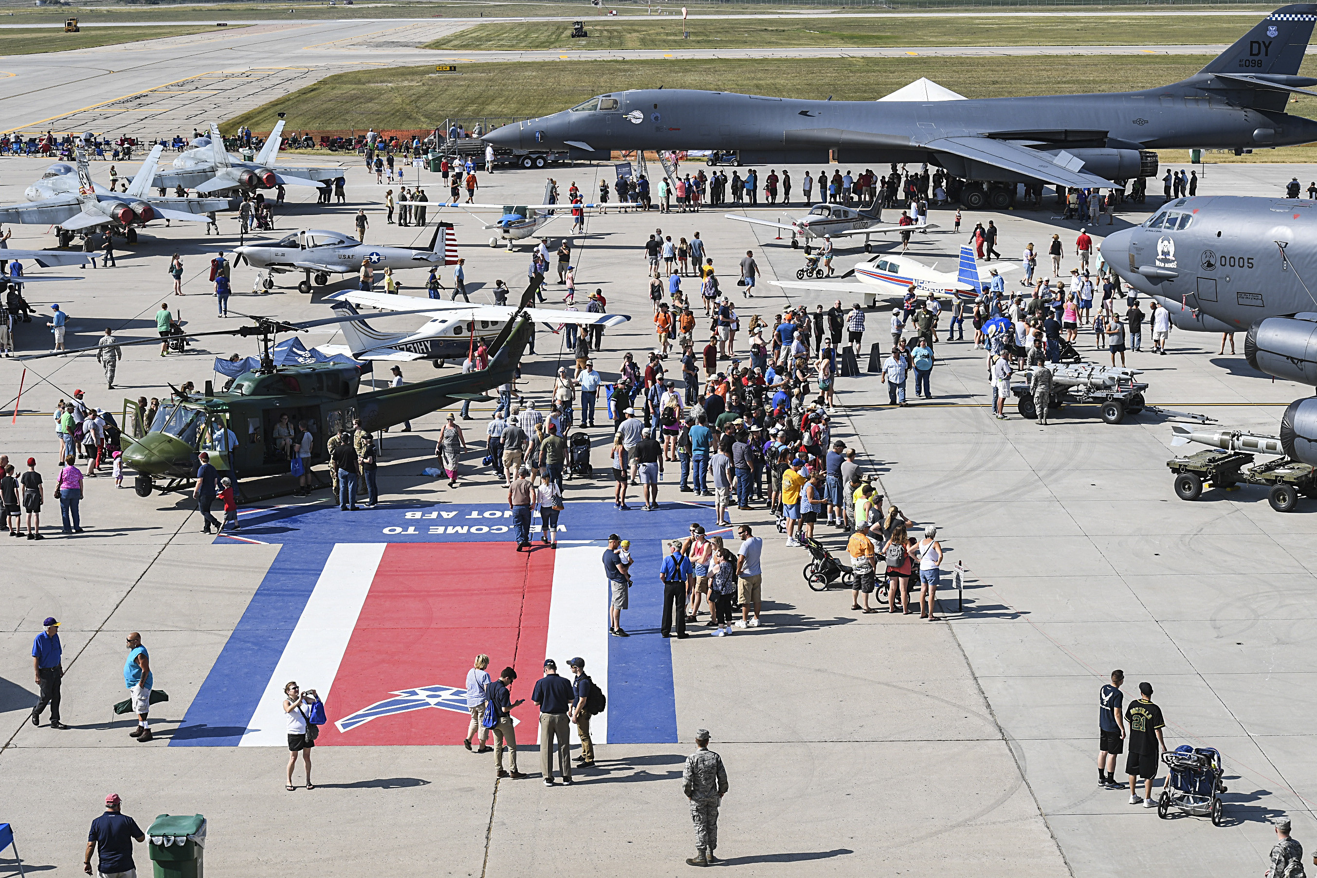Northern Neighbors Day Air and Space Show 2018 > Minot Air Force Base ...