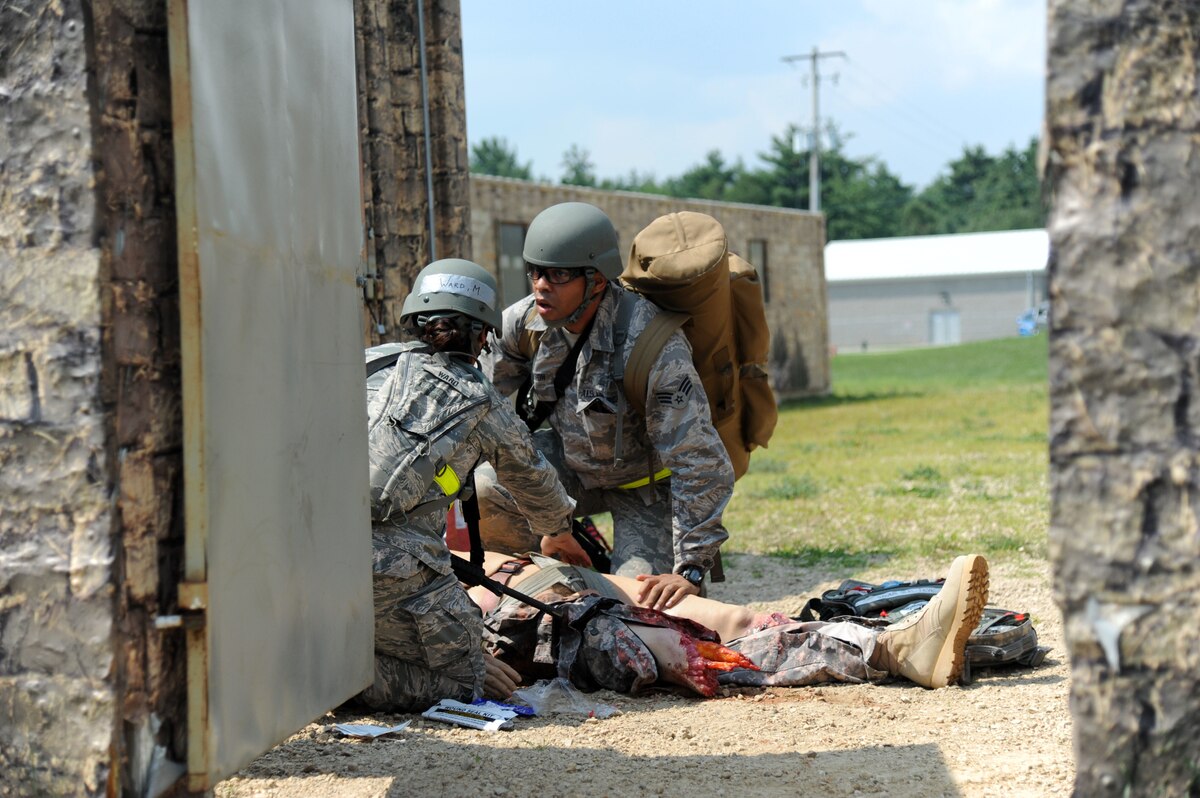 927th ASTS Conducts TCCC Training at Patriot Warrior > Dobbins Air ...