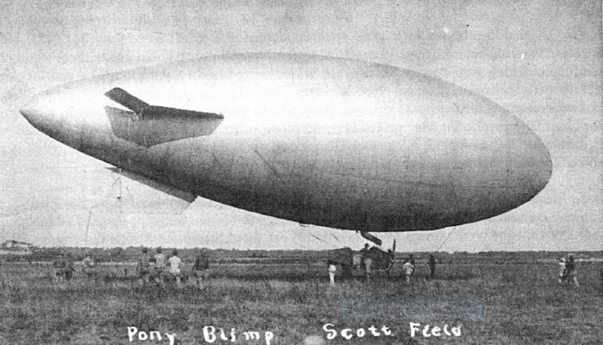 9 August 1922-The Scott Field Airship OA-1 “Baby Blimp” Made its First ...