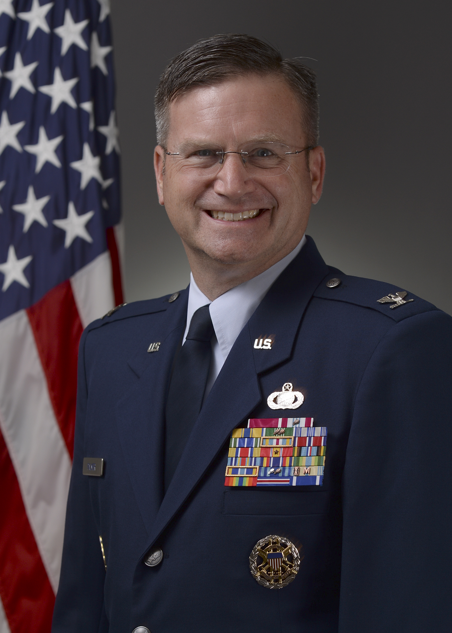 COLONEL ROBERT P. PALMER > Air Reserve Personnel Center > Display