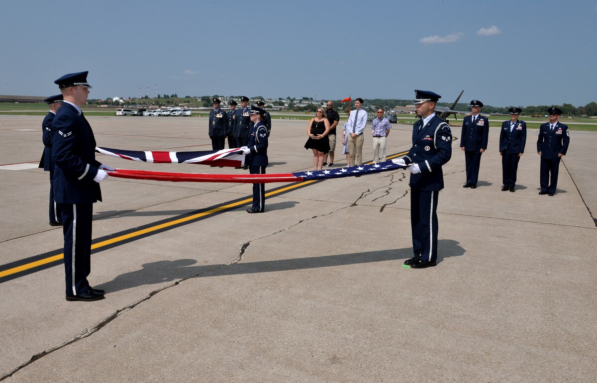 Honoring our roots: Offutt family returns > Offutt Air Force Base ...