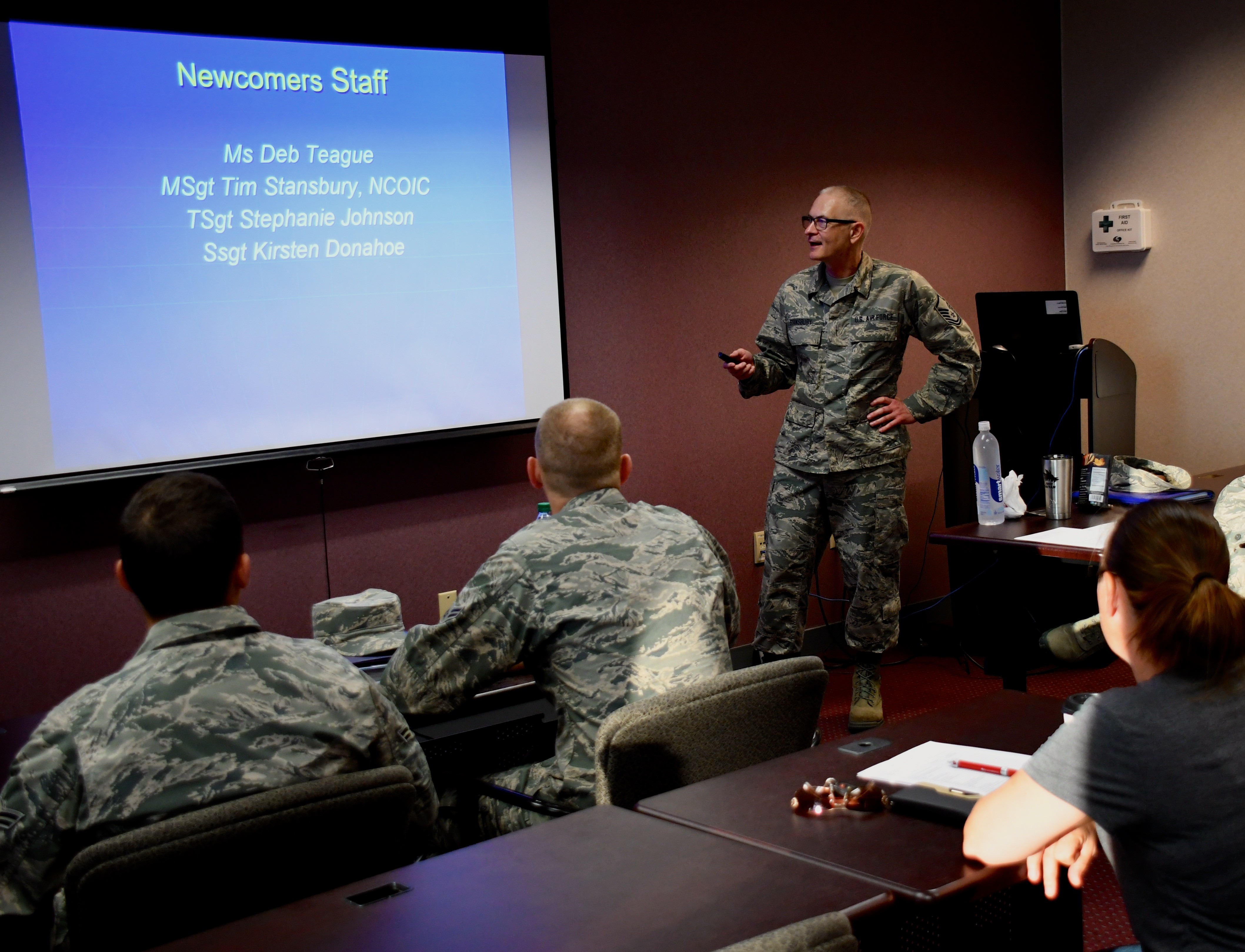 Welcome to the 932nd Airlift Wing in Illinois! > 932nd Airlift Wing ... Welcome to the 932nd Airlift Wing in Illinois! > 932nd Airlift Wing ...