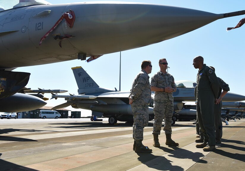 Pacific Air Forces Commander Visits Exercise Pitch Black 2018 > U.S ...