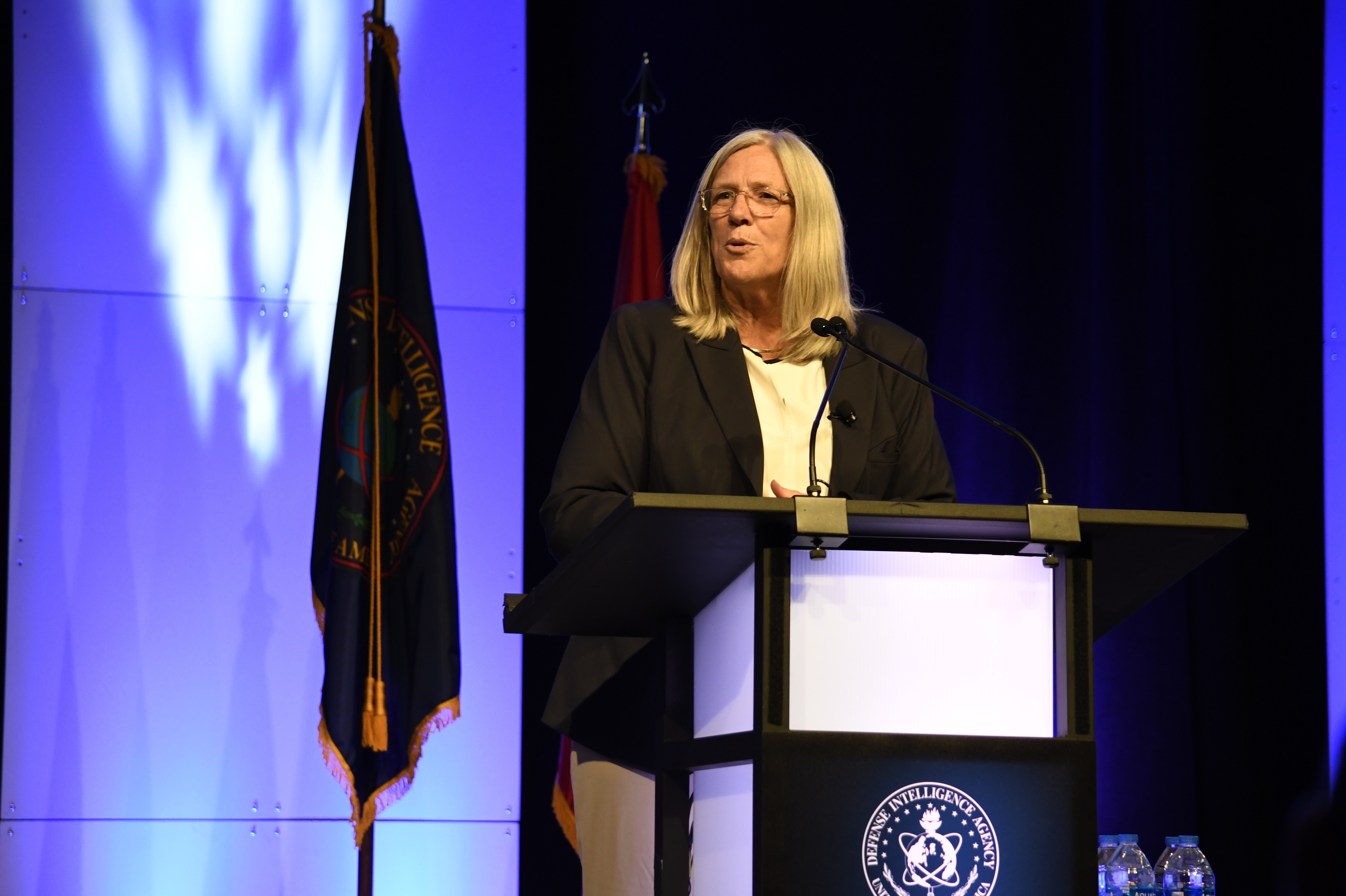 Data is the new black > Defense Intelligence Agency > Article View