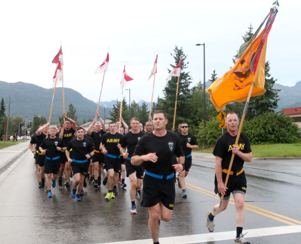Spartans run for National Airborne Day