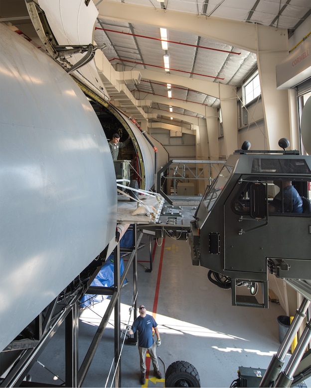 Advanced training prepares boom operators for future > U.S. Air Force ...