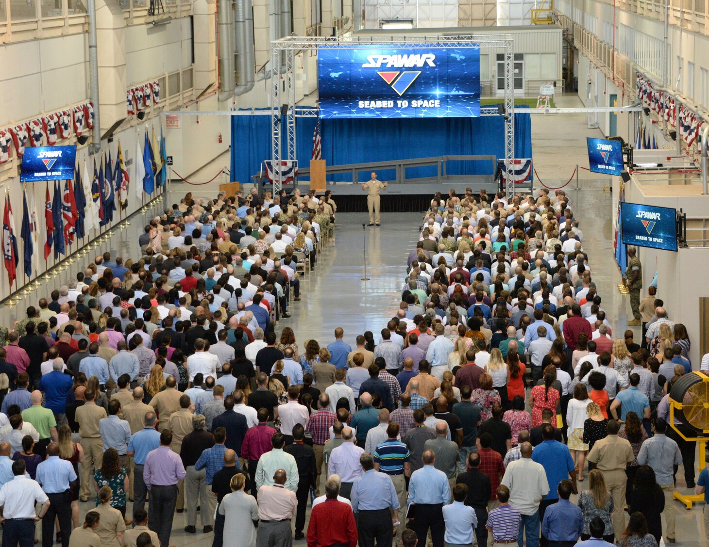 CNO Motivates SPAWAR Workforce, Discusses Today's Increasingly ...