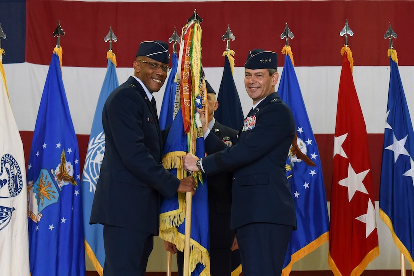 7 AF receives new commander during historic times > 7th Air Force ...