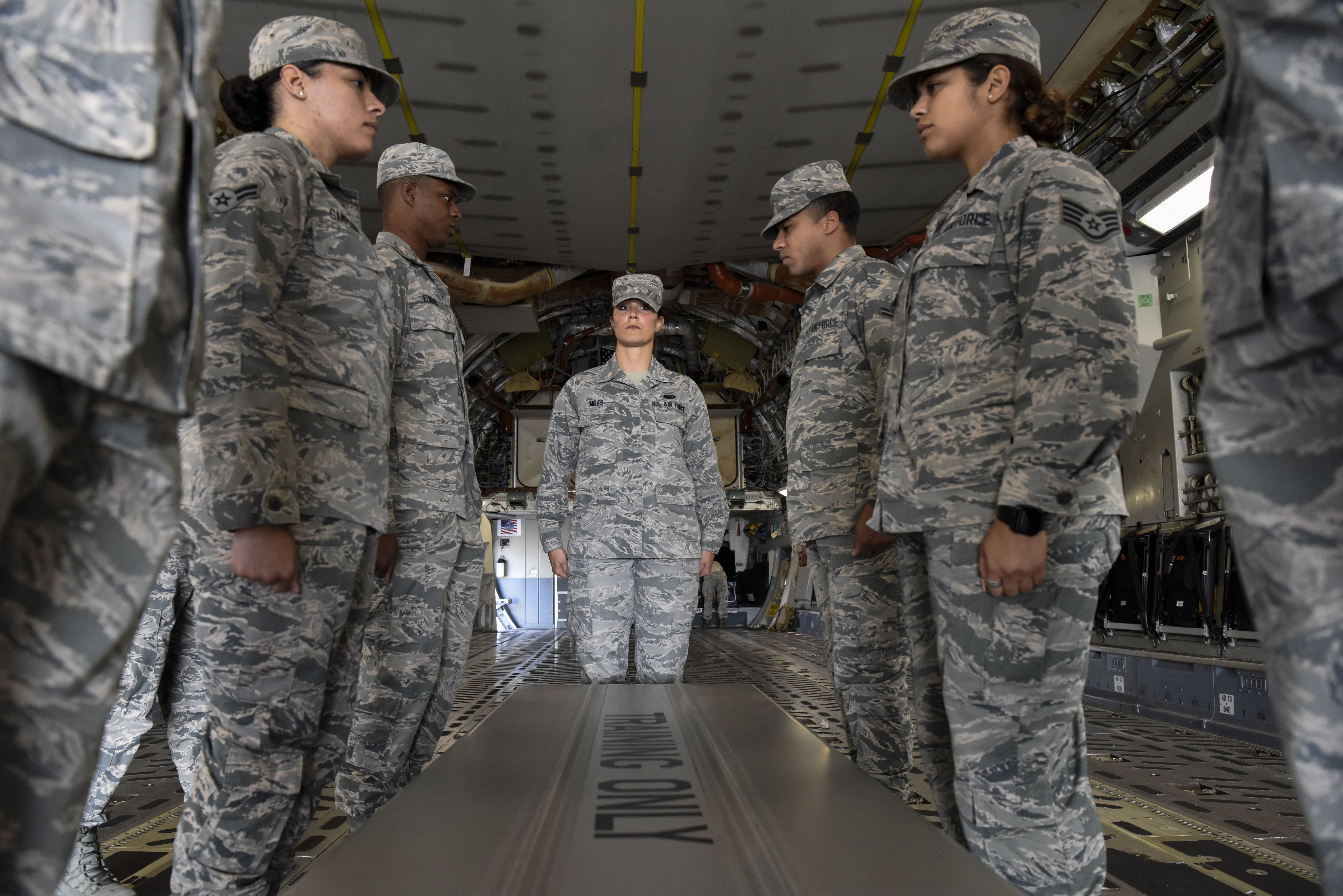 Reserve Airmen help support the fallen > Dover Air Force Base > Article ...